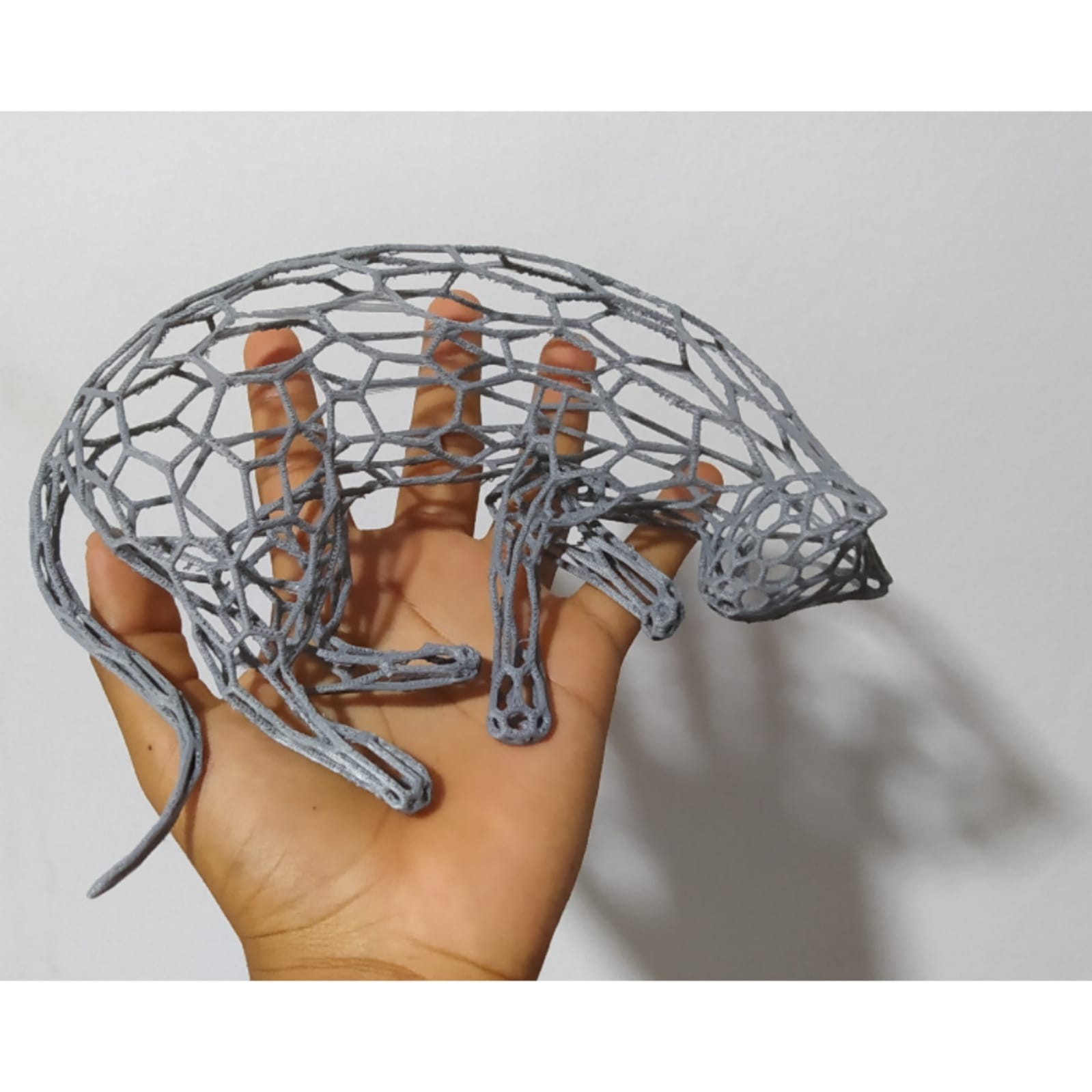 STL file cat lying cat sleeping voronoi 🐱 (OBJ)・3D printable model to ...