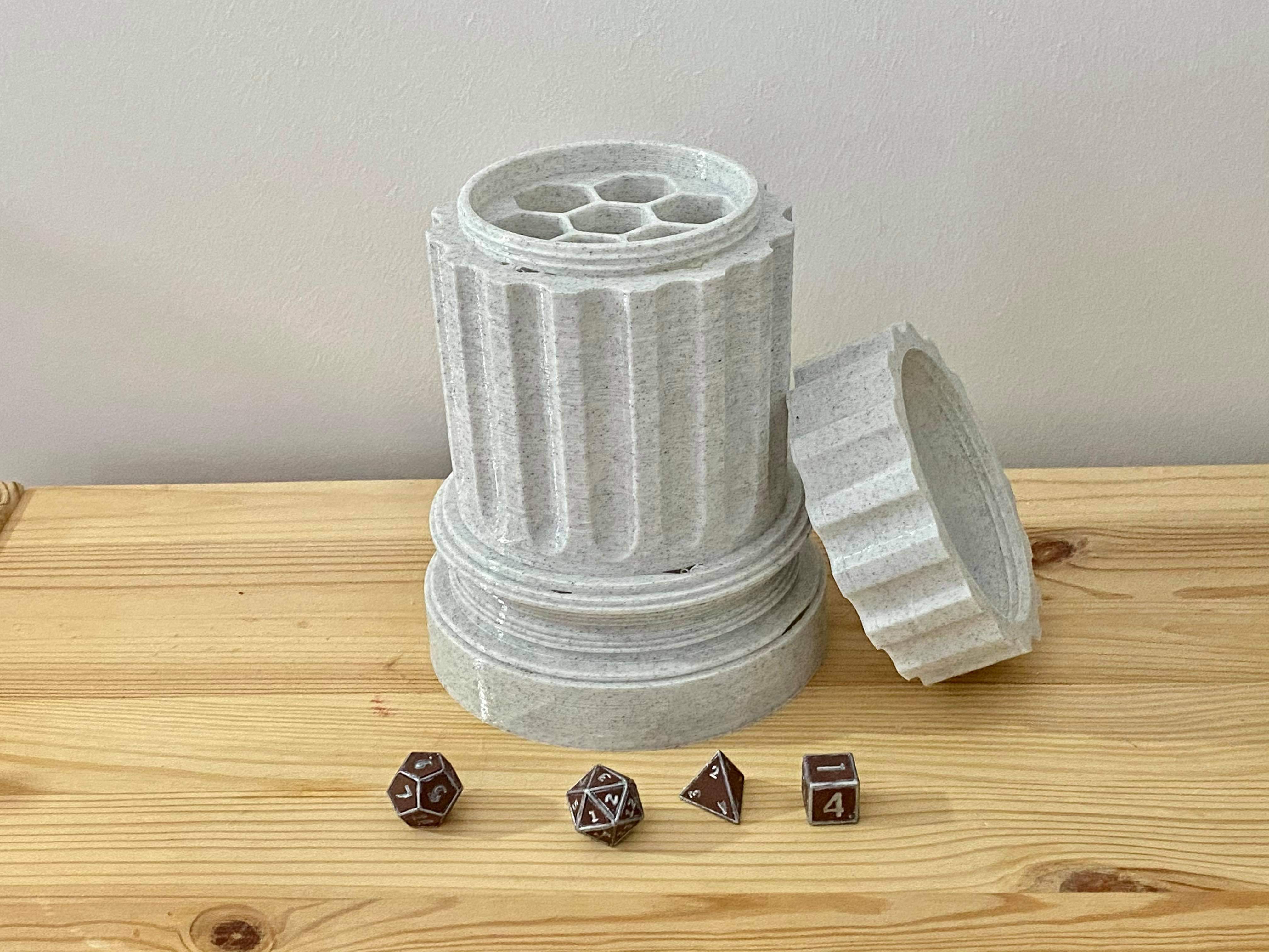 3D file Marble Screwed Greek Ancient Column Dice Box + Dice Set 🏛️ ・3D ...