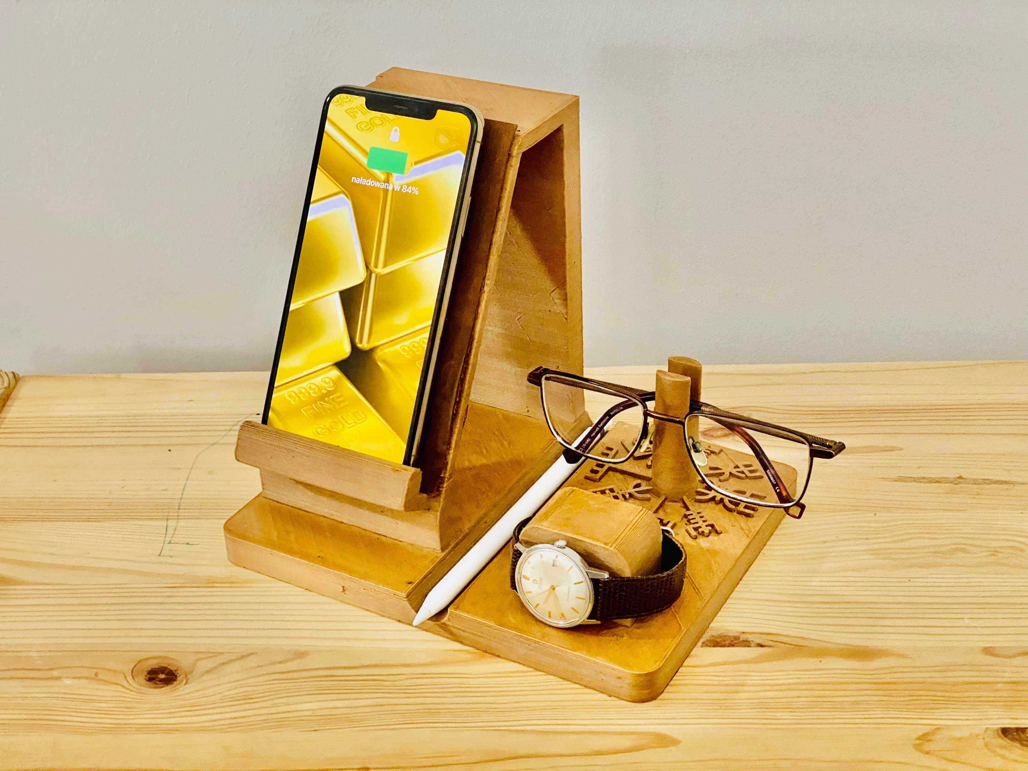 3D file Phone Docking Station with Wireless Charger 📞 ・3D printer ...