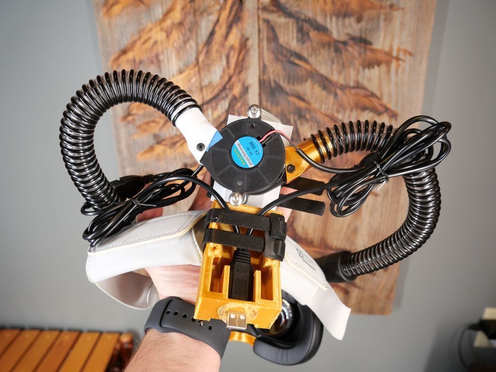 🐏 Oculus Quest 2 Ram Air Cooler・Free 3D File for ・Cults