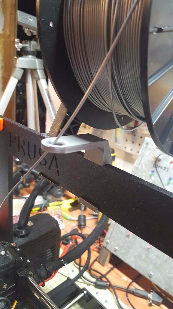 Archivo STL gratis Guía del filamento Prusa Mk3 🧞‍♂️ ・Modelo para ...