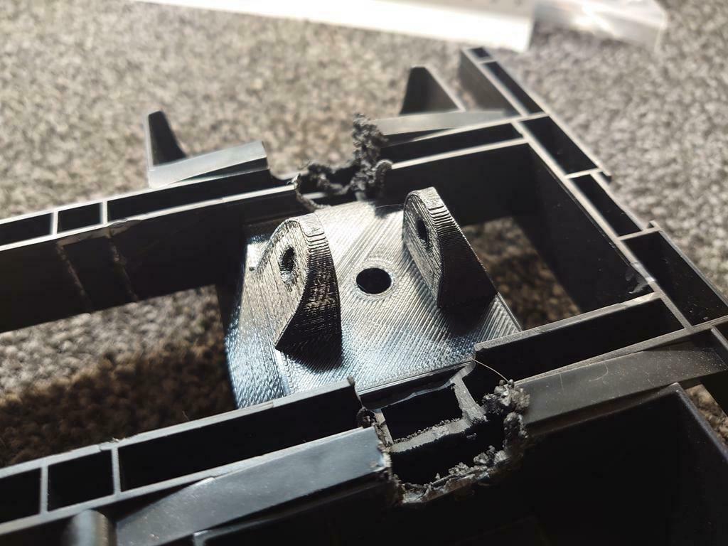 STL file Bruder mercedes sprinter rc conversion 🚗 ・3D printable model ...