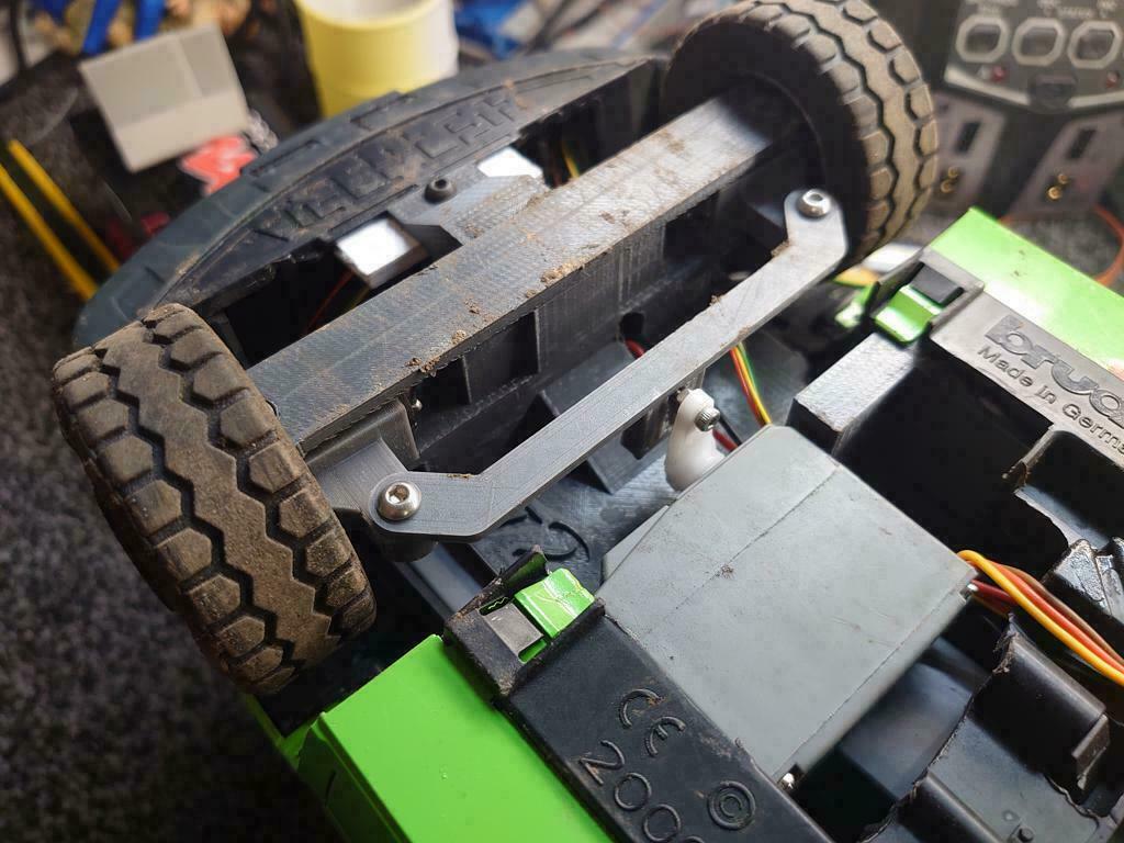 STL file Bruder mercedes sprinter rc conversion 🚗 ・3D printable model ...