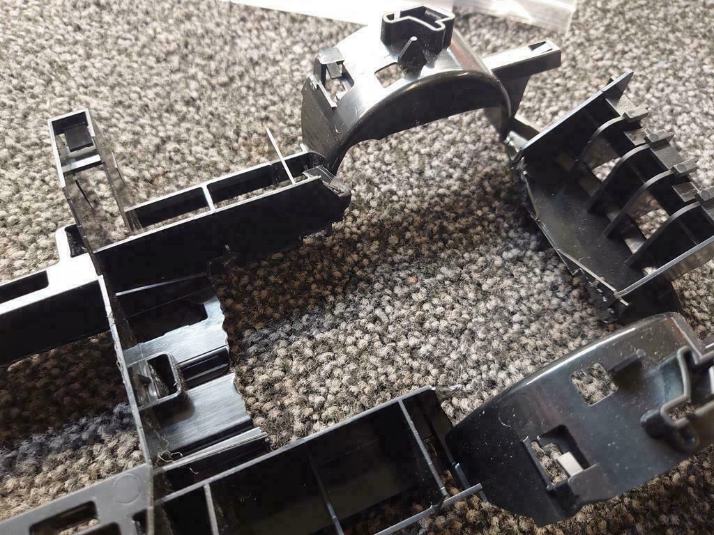 STL file Bruder mercedes sprinter rc conversion 🚗 ・3D printable model ...