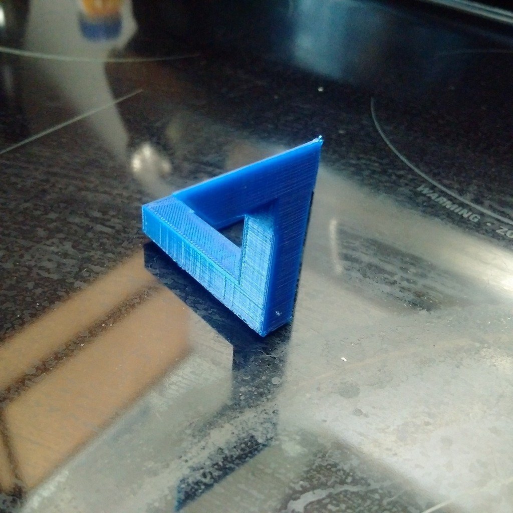 3D print Paradox Illusions Design - Penrose triangle・Cults