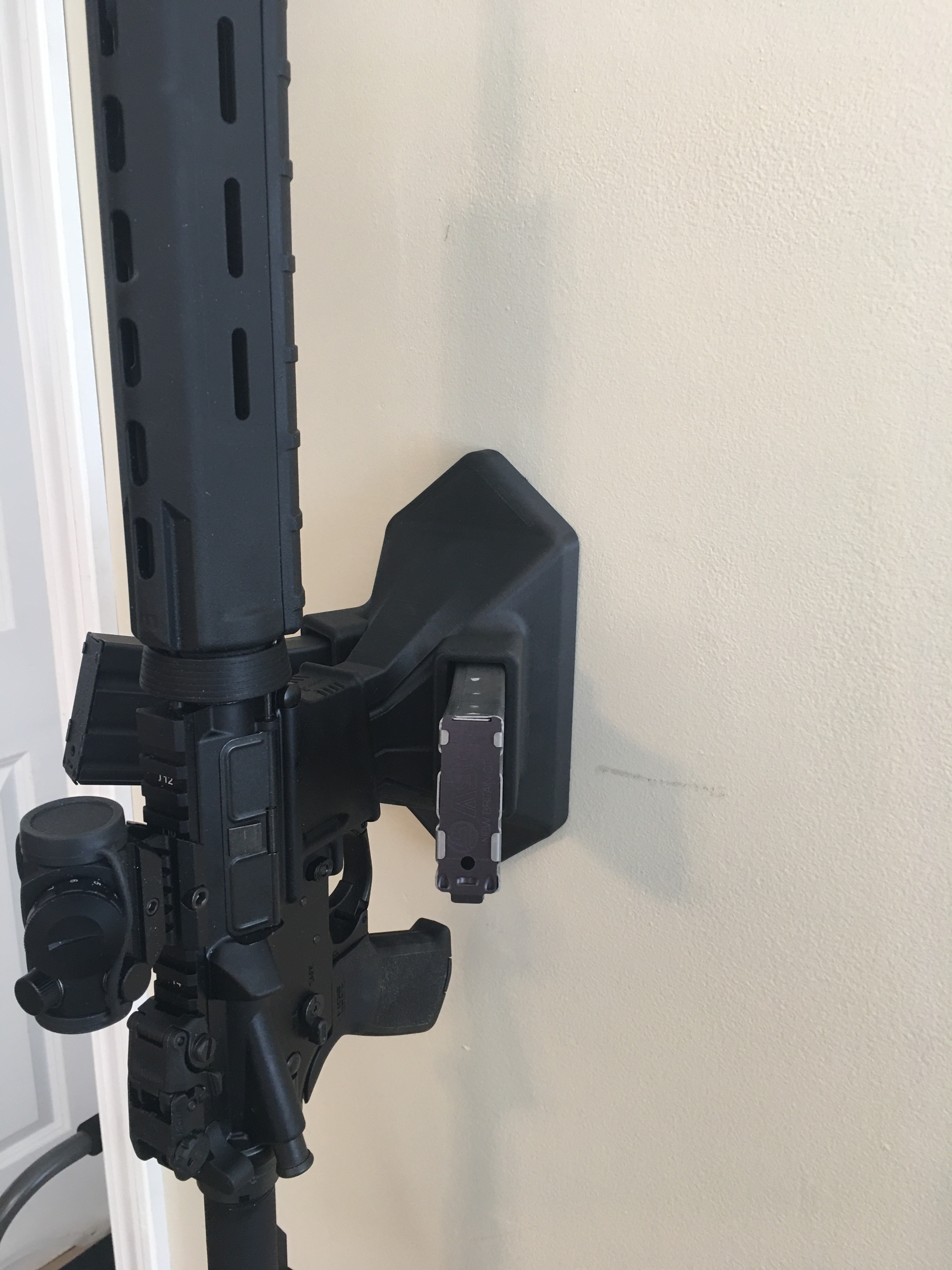 📱 AR-15 Wall Mount・ STL File for ・Cults