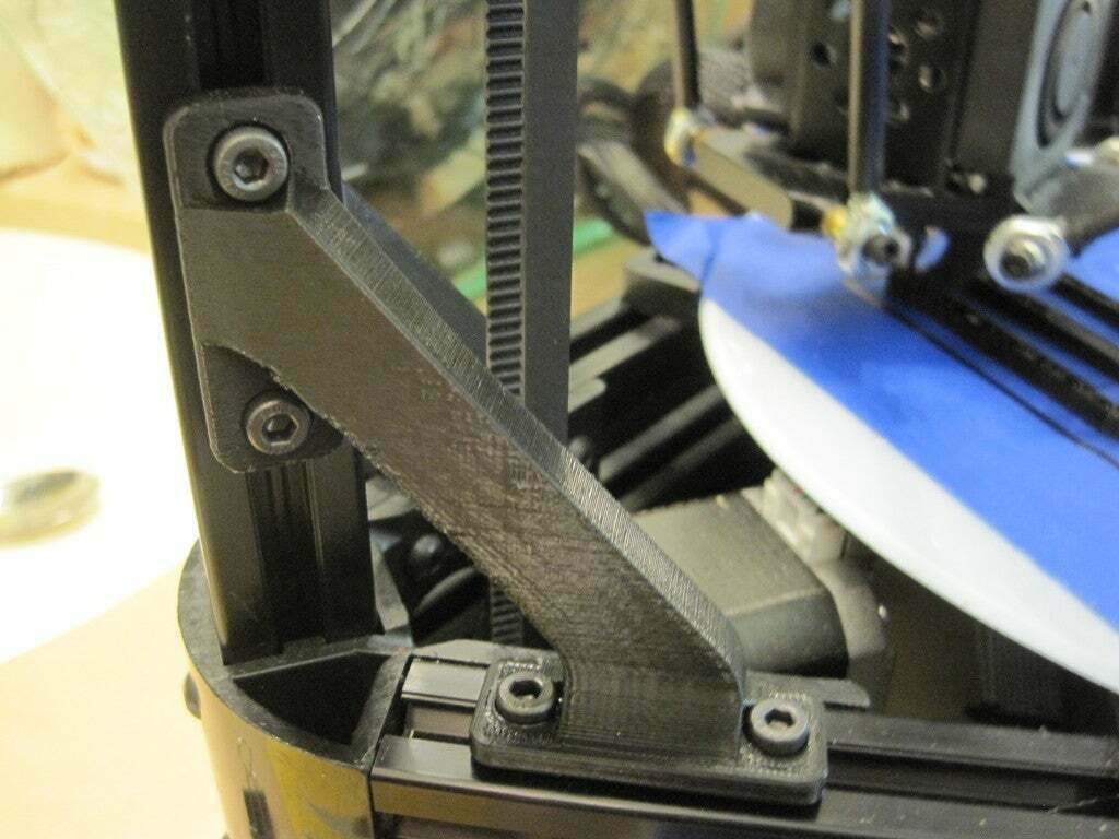 Free STL file Kossel 2020 Corner Reinforcement 🔧 ・Model to download and ...