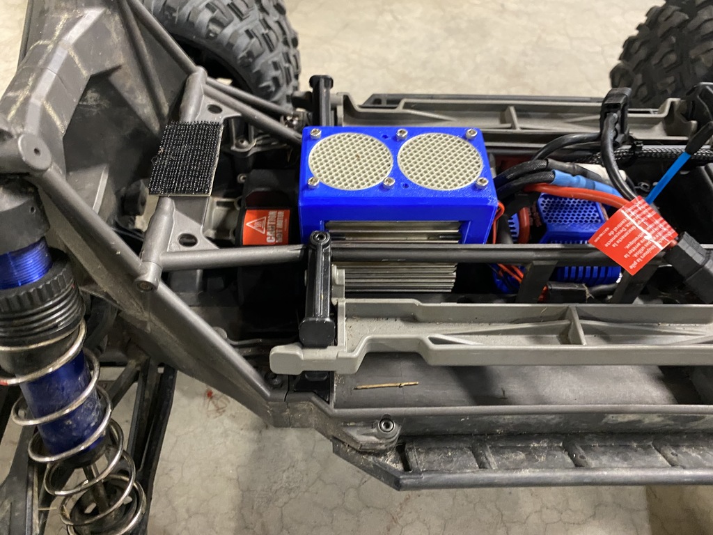 🚁 XMaxx Single Piece Motor Fan Mount・Free 3D File for ・Cults