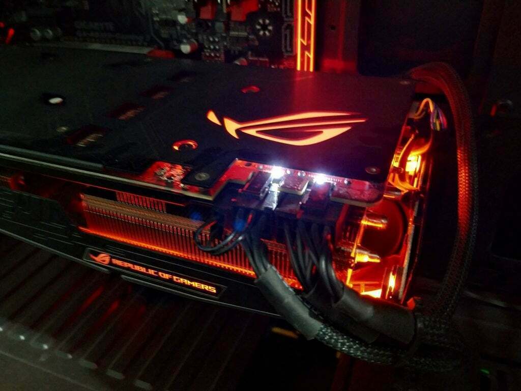 🖥️ ASUS ROG STRIX GPU Power Connector LED Cover・Free STL File for ・Cults