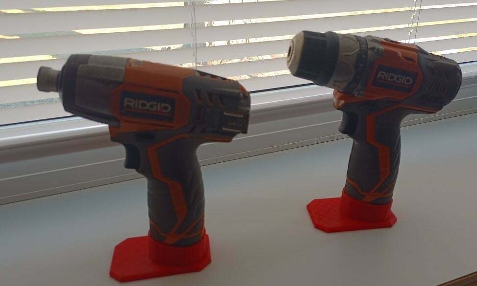 Free STL file Ridgid drill/battery Stand 🔋 ・3D printable object to ...