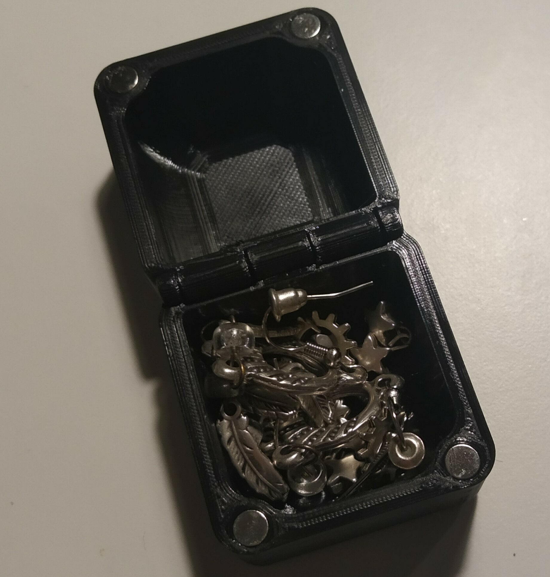STL file Earrings box. 💍 ・3D printable model to download・Cults