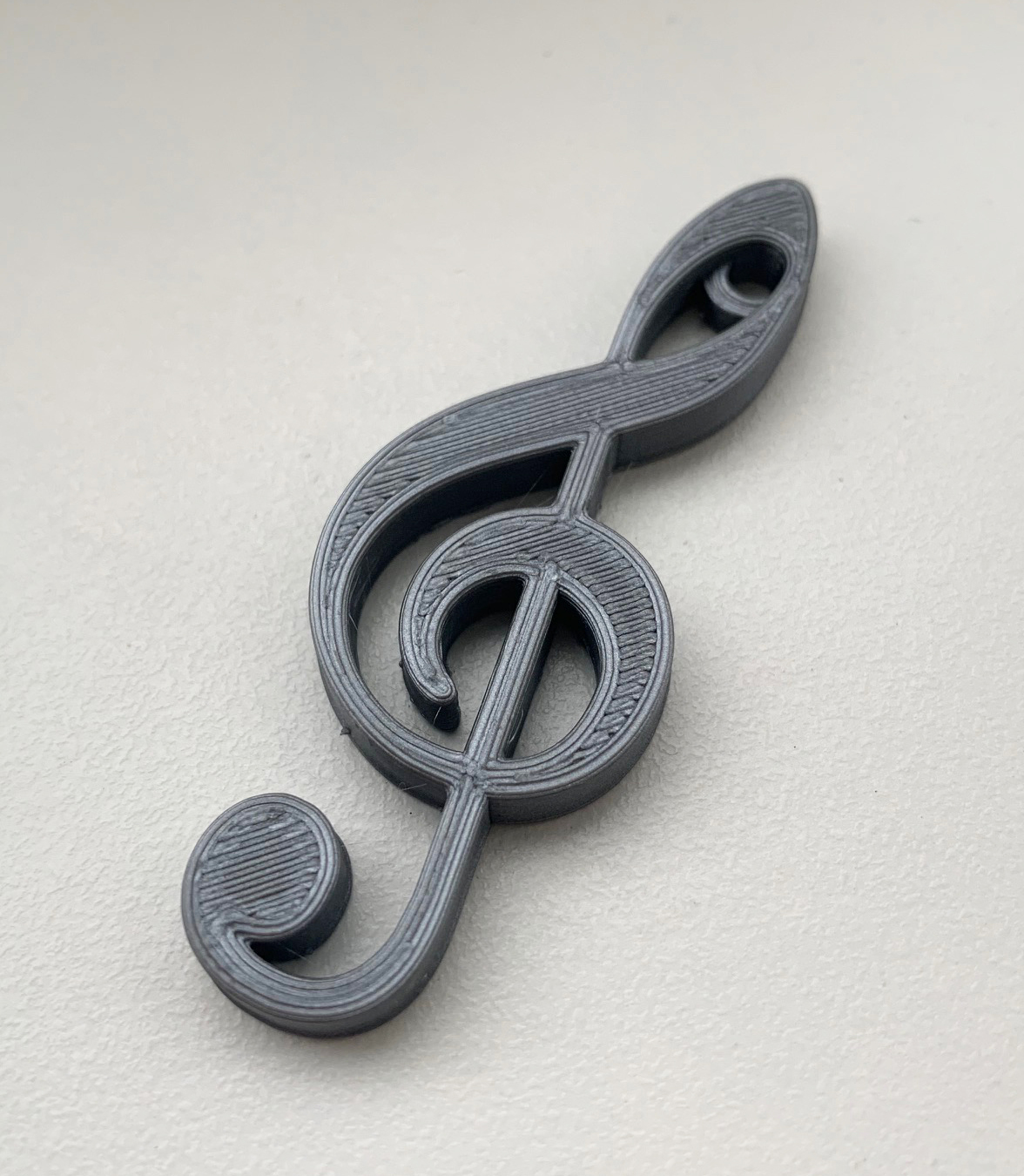 STL file Music Violin-Key Keychain 🎵 ・3D print design to download・Cults