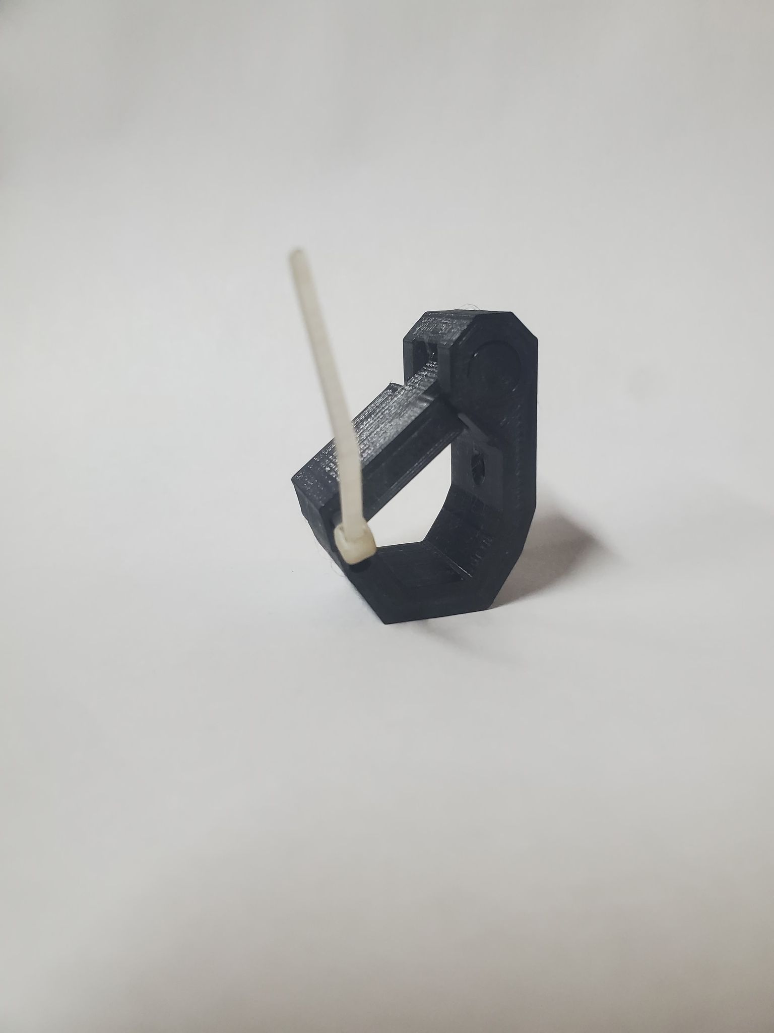 STL file Wire Management Clip 🏠 ・3D printing template to download・Cults