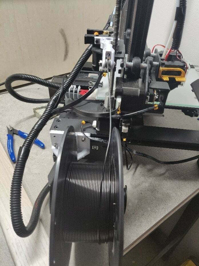 Free STL file lk4pro lateral filament holder + filament puller 🪢・3D ...