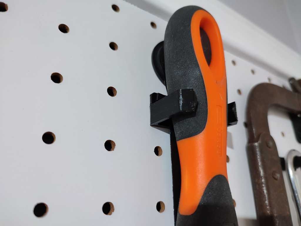Free 3D file Pegboard Tools Holders (Pegboard Tools Holders) 🧰・3D printing idea to download・Cults