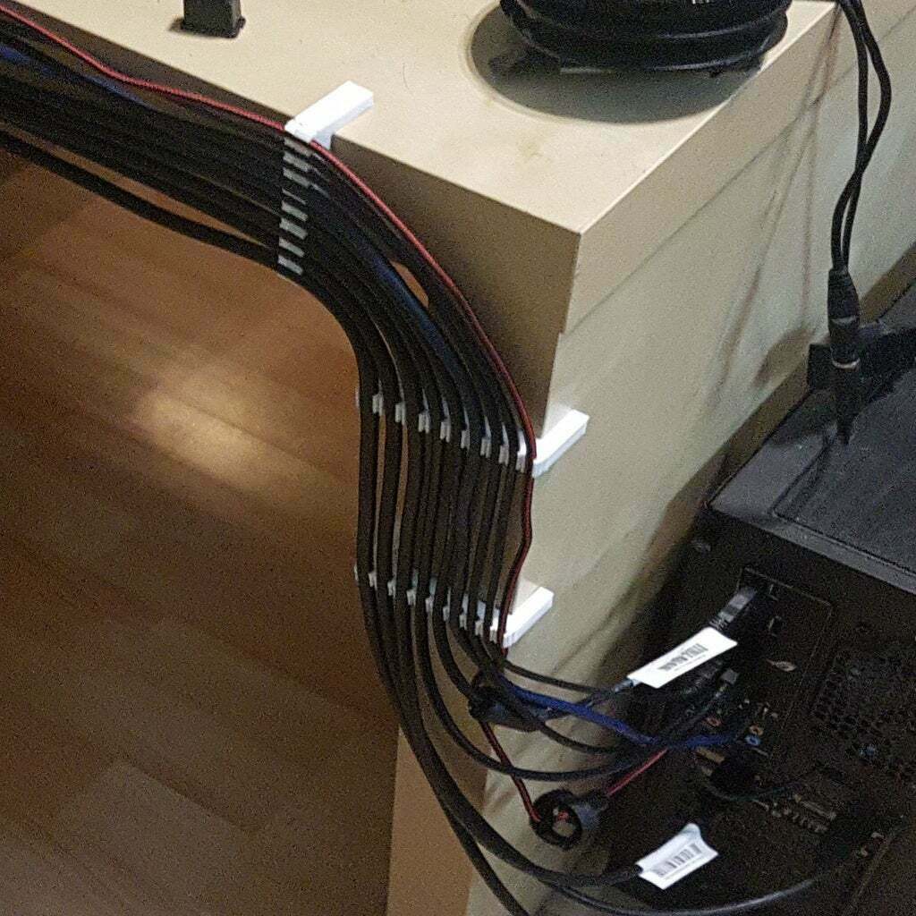 Fichier STL gratuit Guide universel du câble 🏢 (SCAD)・Plan pour ...