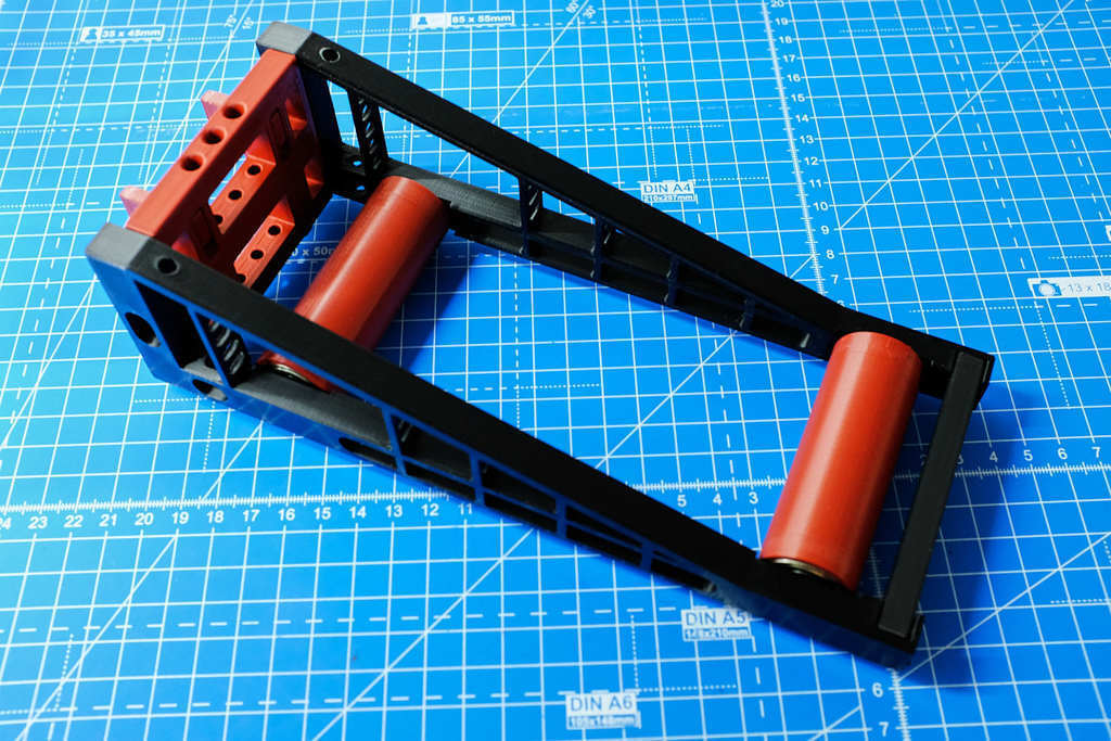 🪢 CheeseRoller - Ikea Skadis Spool Roller・Free STL File for ・Cults