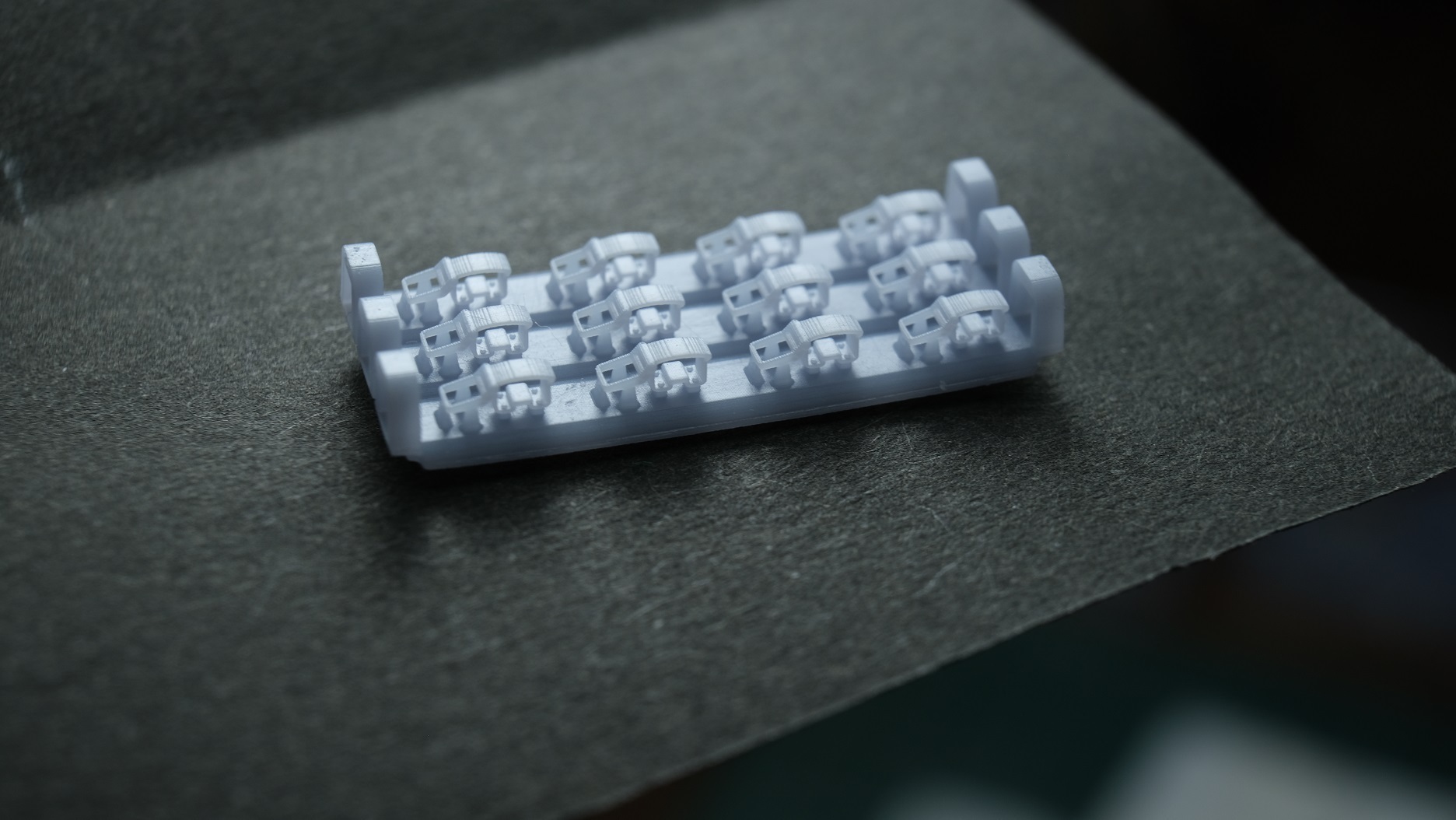 🗜️ 1/35 panzer tool clamp (t2m1)・Free STL File for ・Cults