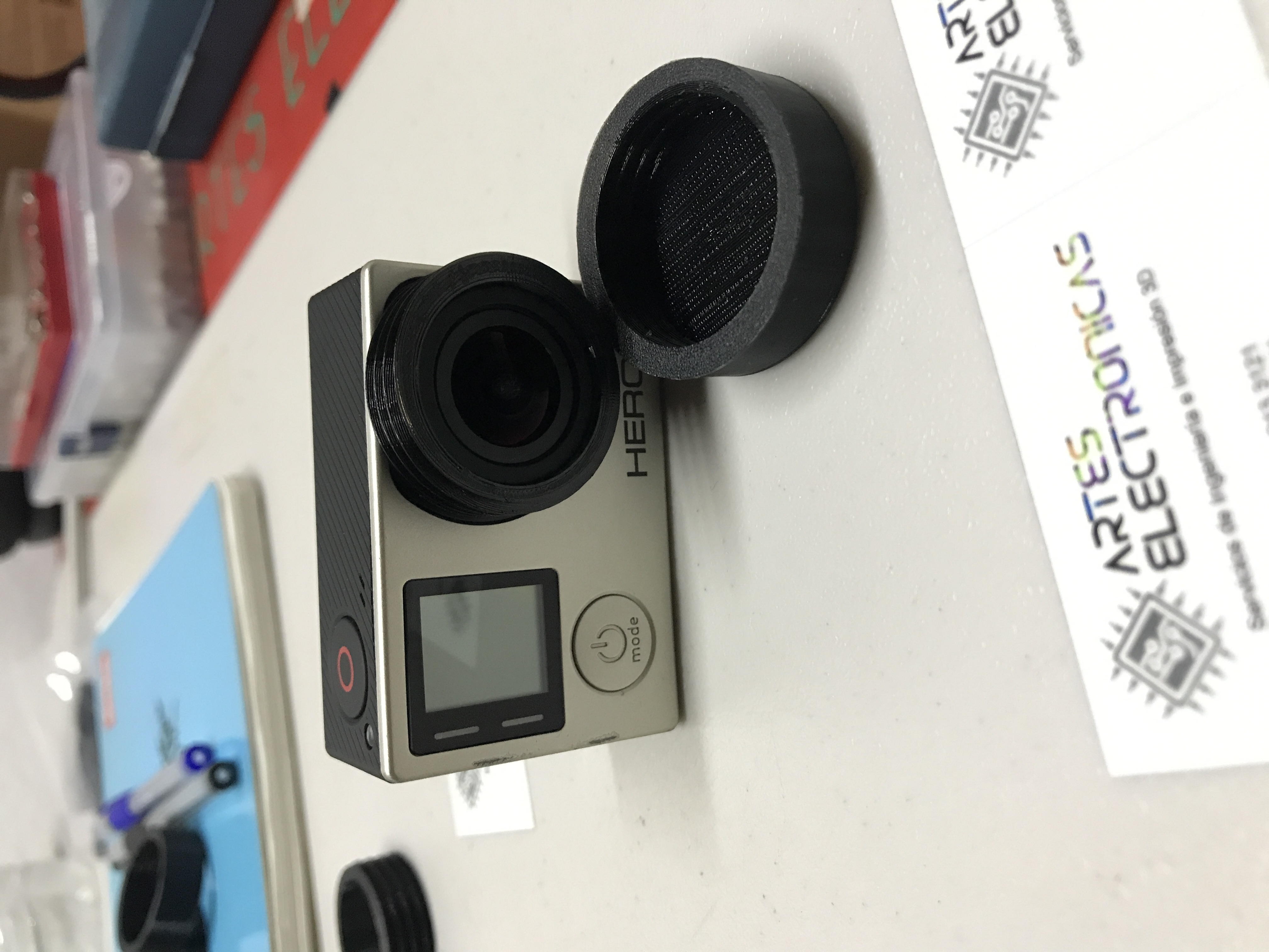 Free STL file Gopro Hero 4 Lens Cap Cover, screw-in type 🧢 ・3D printing ...