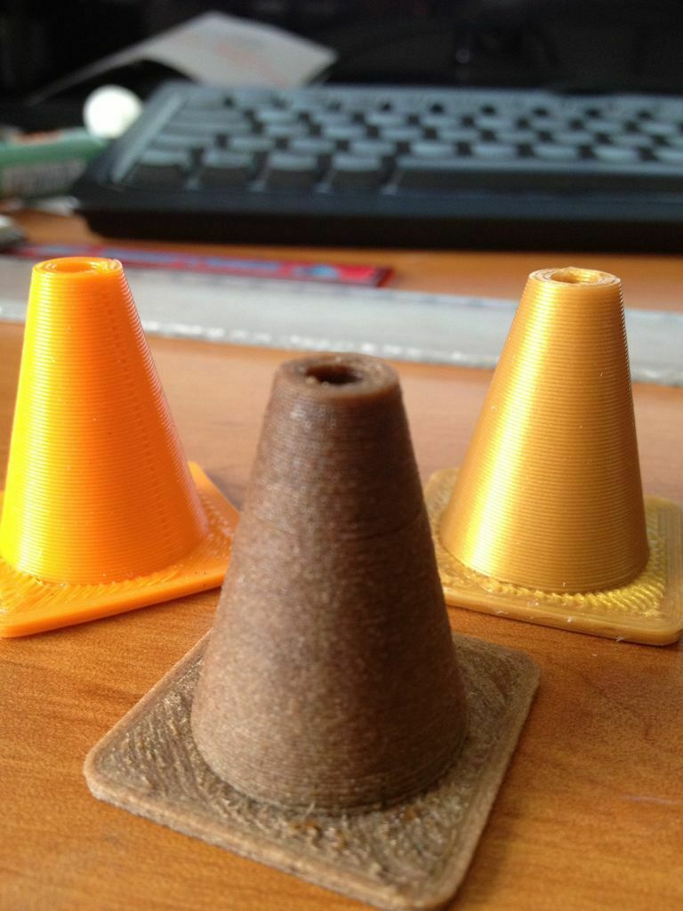 Free STL file Little cone 🦸 ・Model to download and 3D print・Cults