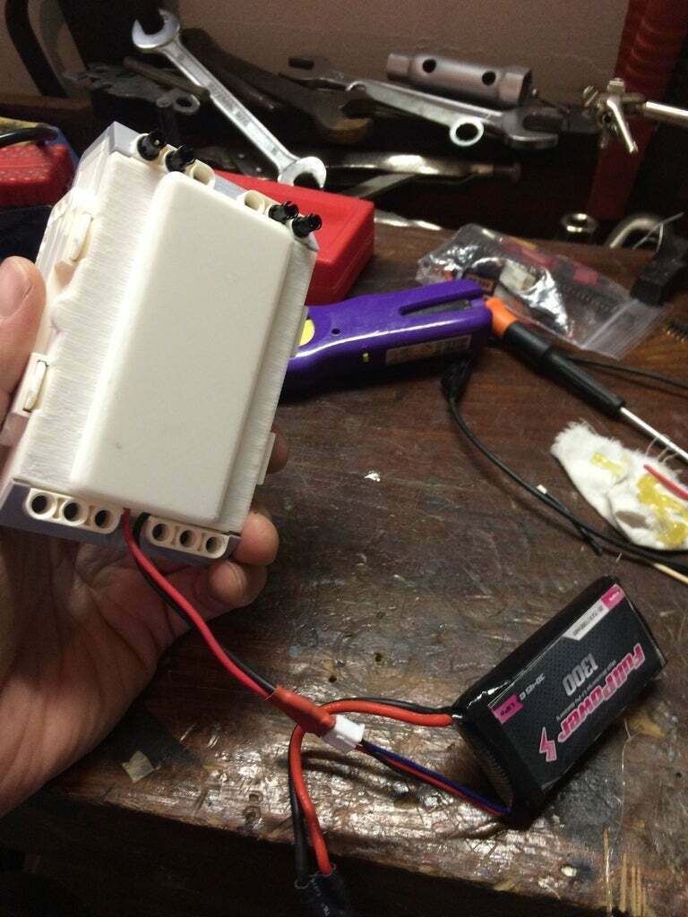 Free STL file Lego Mindstorms EV3 Battery Cover for Lipo Rechargeable ...