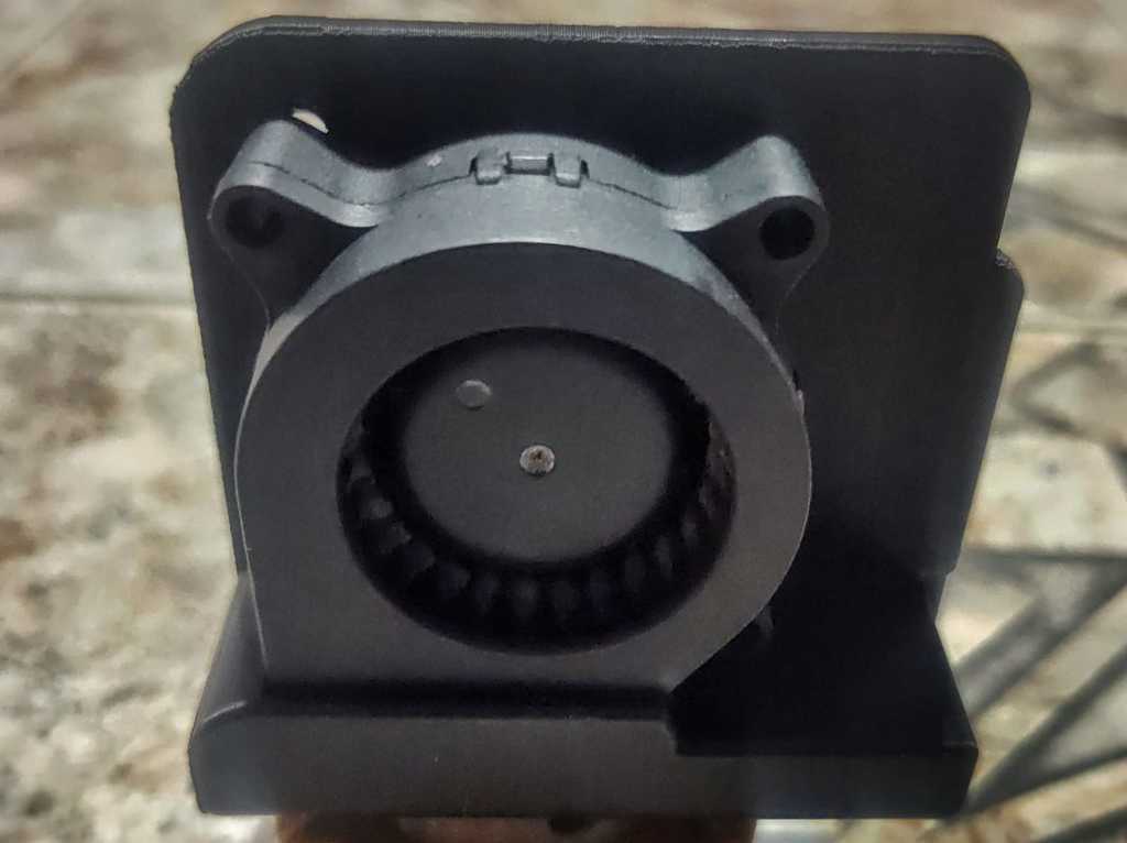 🧞‍♂️ Persano 4020 EZ Duct for the Ender 3 V2 Neo・Free 3D File for ・Cults