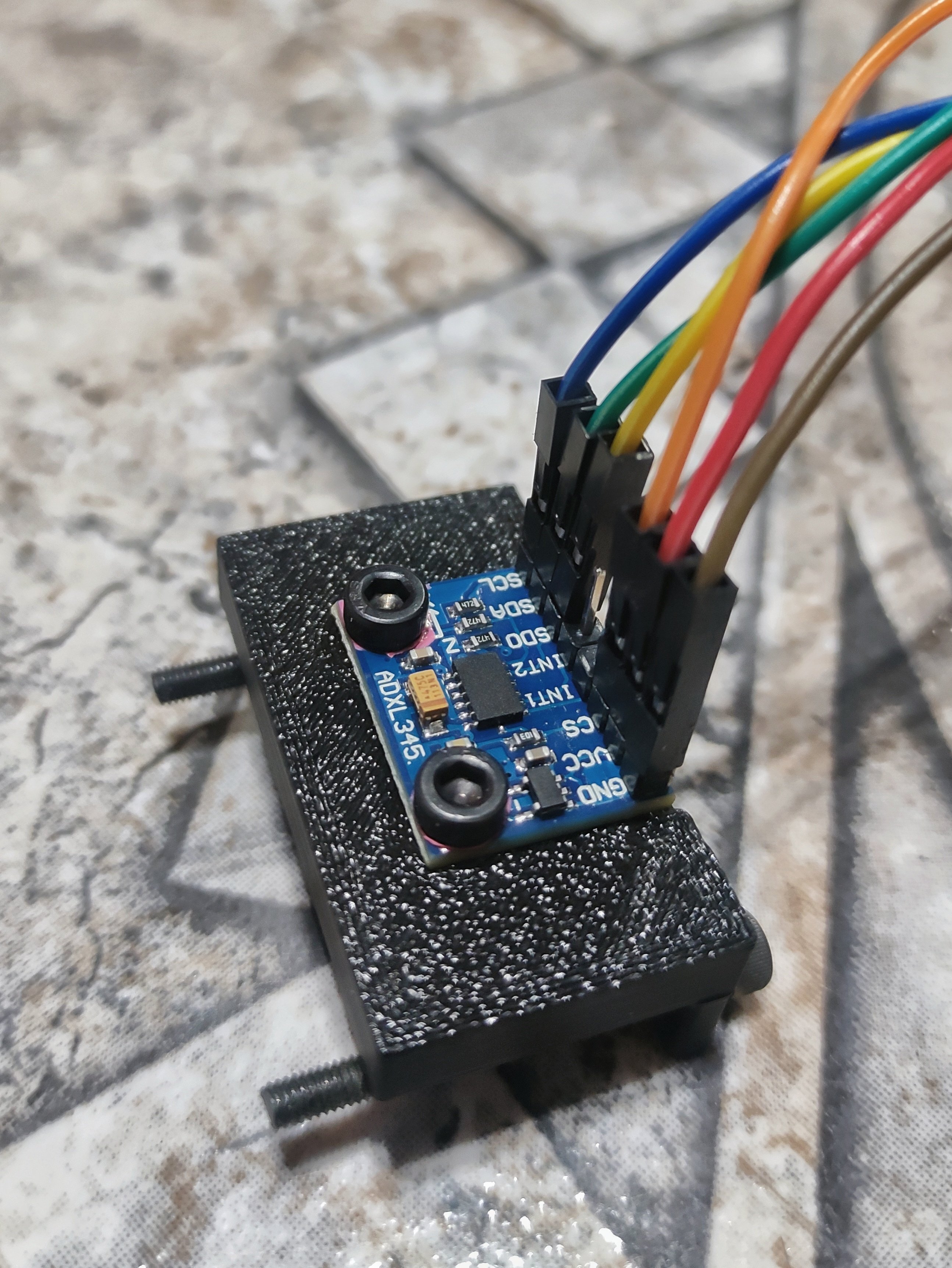 3D printable ADXL345 4010/4020 Fan Mount・Cults