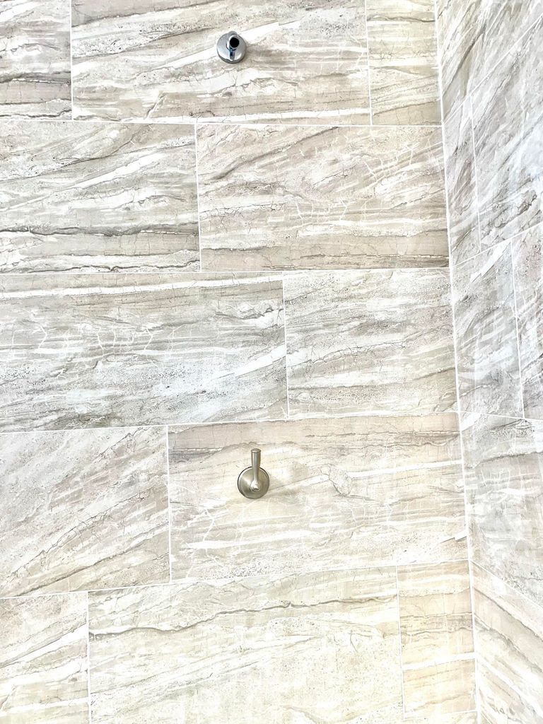 🚿 Minimalist Shower Valve Back Plate for Moen Valve・Free 3D File for ・Cults
