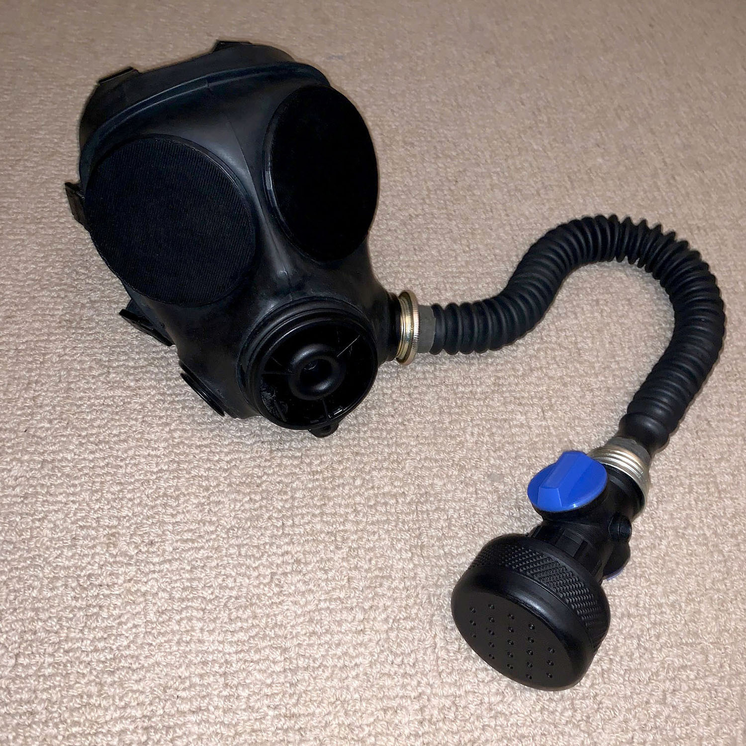 📦 Gas Mask Sniffer Box・ STL File for ・Cults