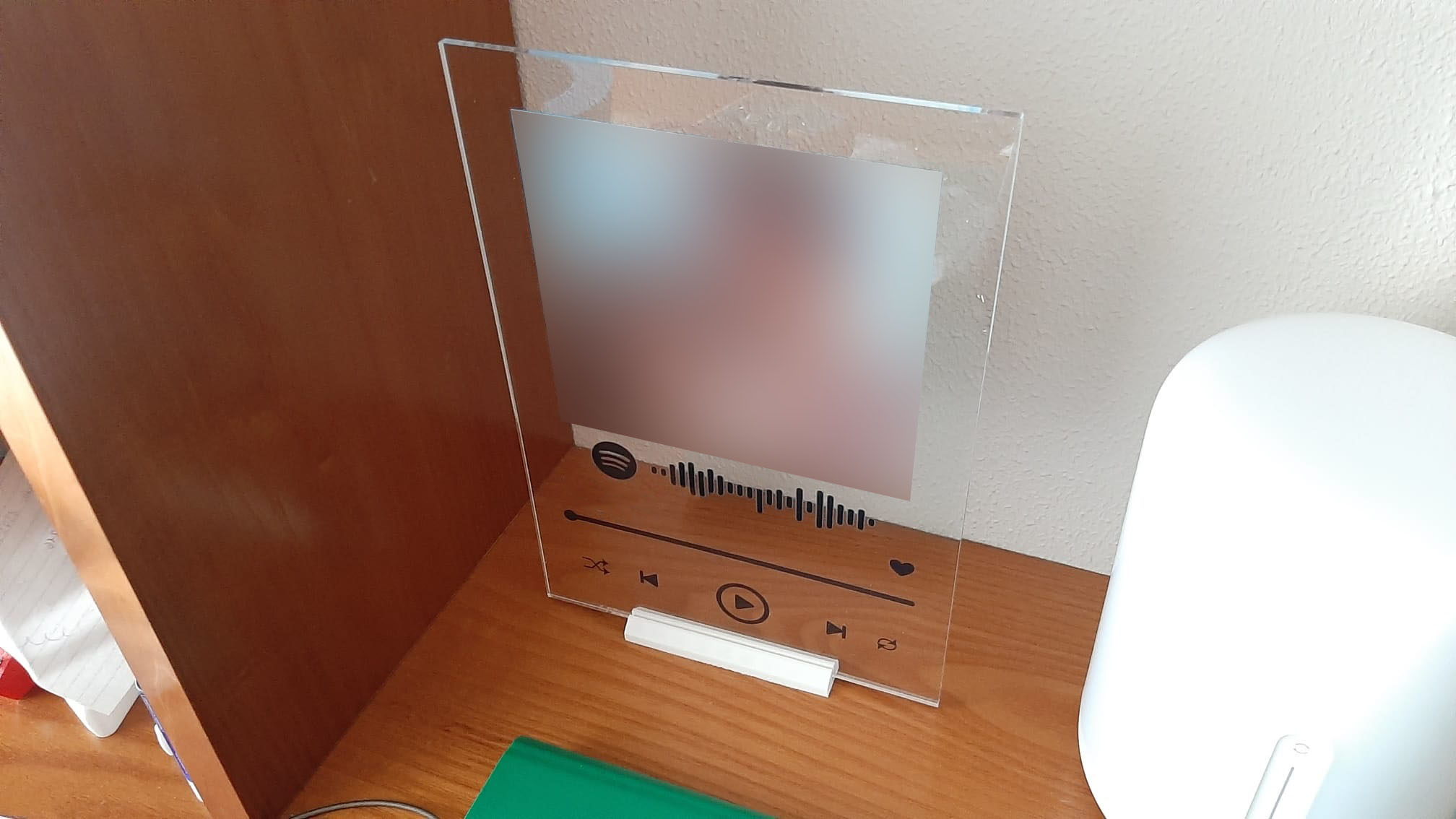 Free STL file Simple stands for 4mm methacrylate plate (spotify stand ...