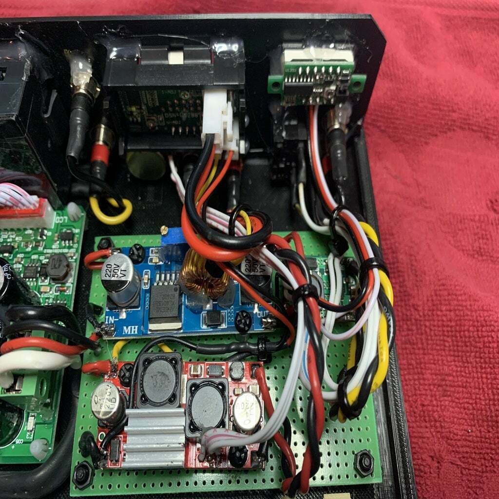 Free STL file DC Power Supply With Charger 🧑‍🔧 ・3D printing model to ...