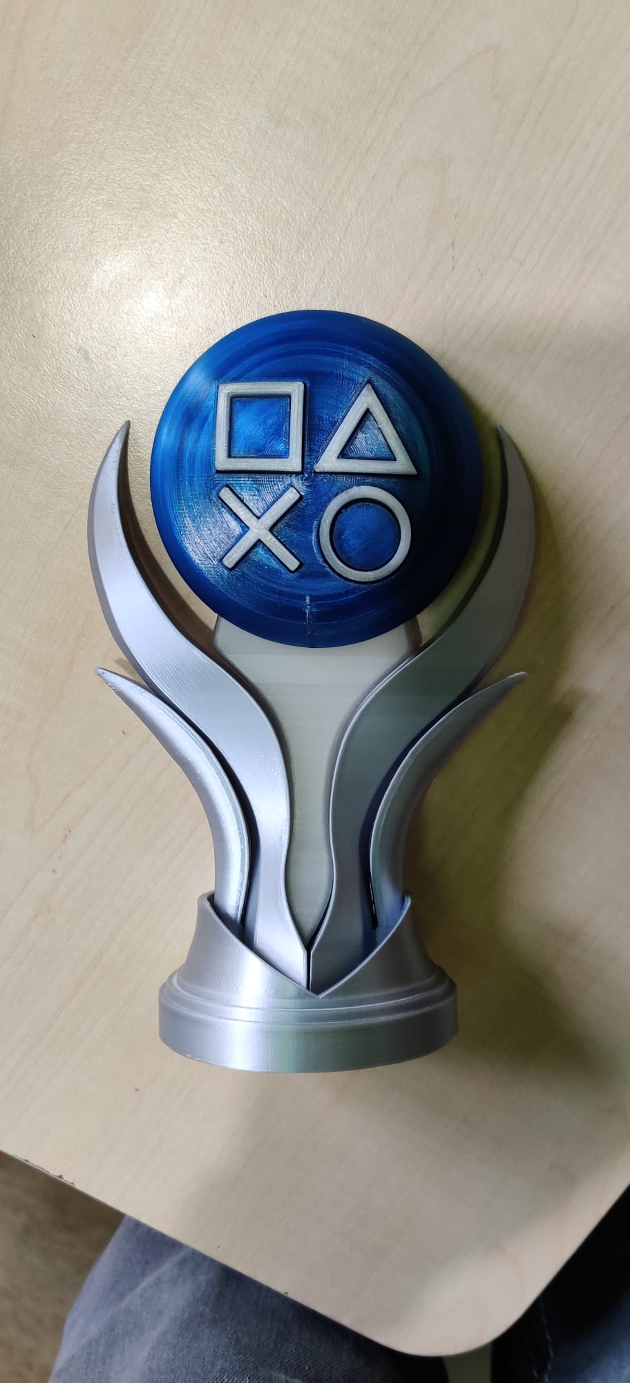 3D printer New PS5 Platinum Trophy • made with Ender3 v2・Cults