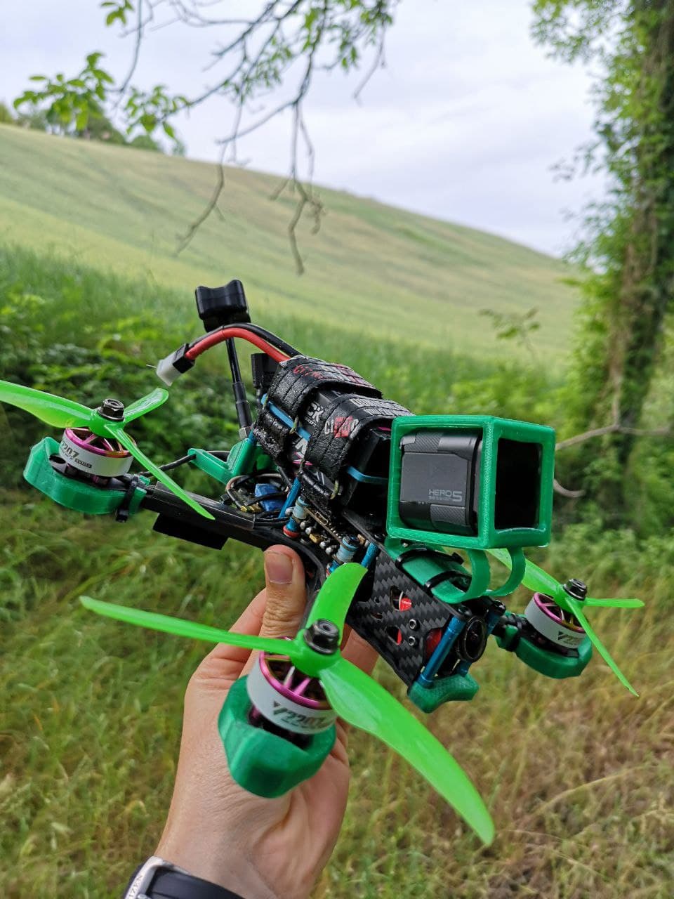 STL file armguard astrox x5/strech x5 jhonny fpv 🔧・3D print model to ...