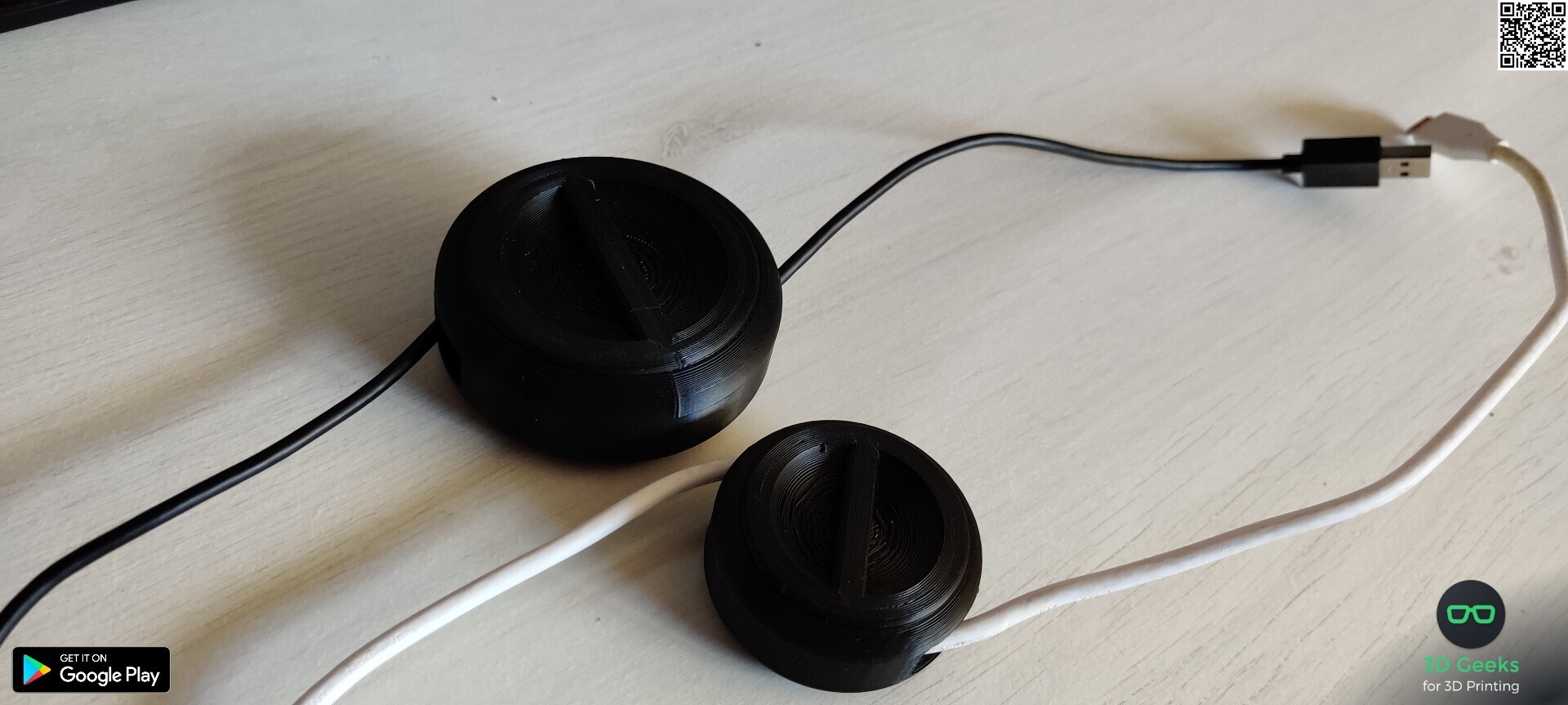 3D printed USB Cable Reel・Cults