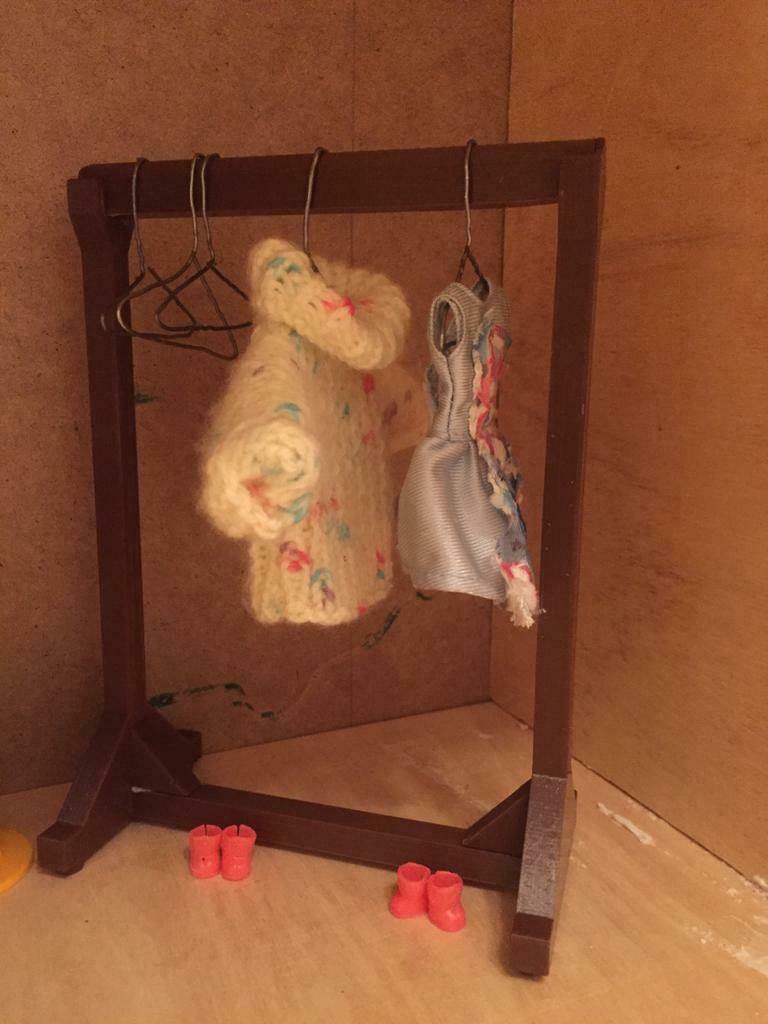 Free STL file Doll furniture. Stand for Hangers. 🧸 ・3D print design to ...