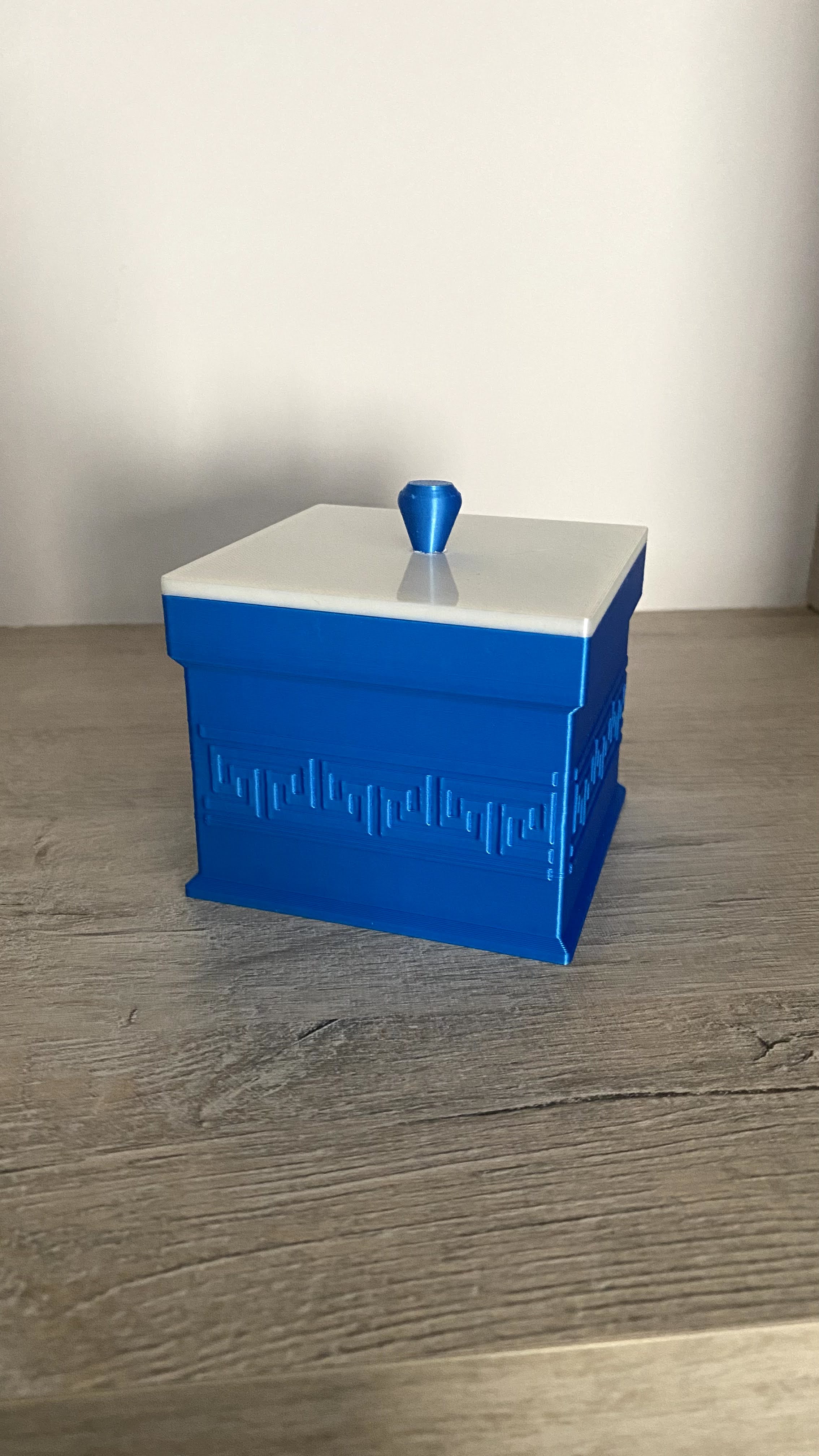 Free STL file Handle Box M1 📦 ・Model to download and 3D print・Cults