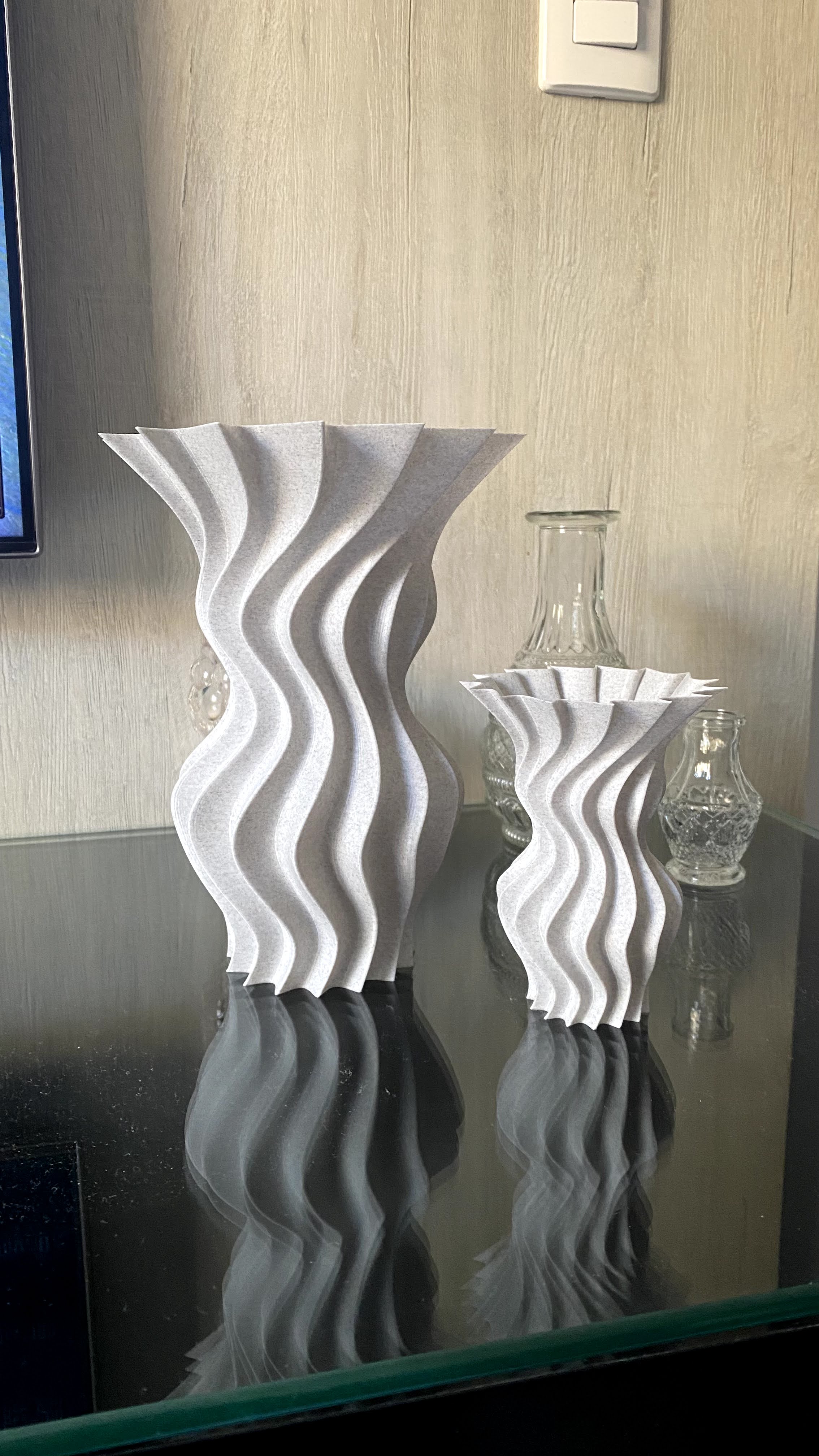 Free STL file Twisted Vase M3 🏺 ・3D printer model to download・Cults