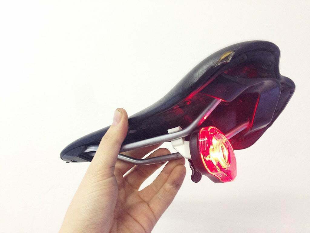Free STL file Saddle mount for "Smart LED / Planet Bike" lights ...