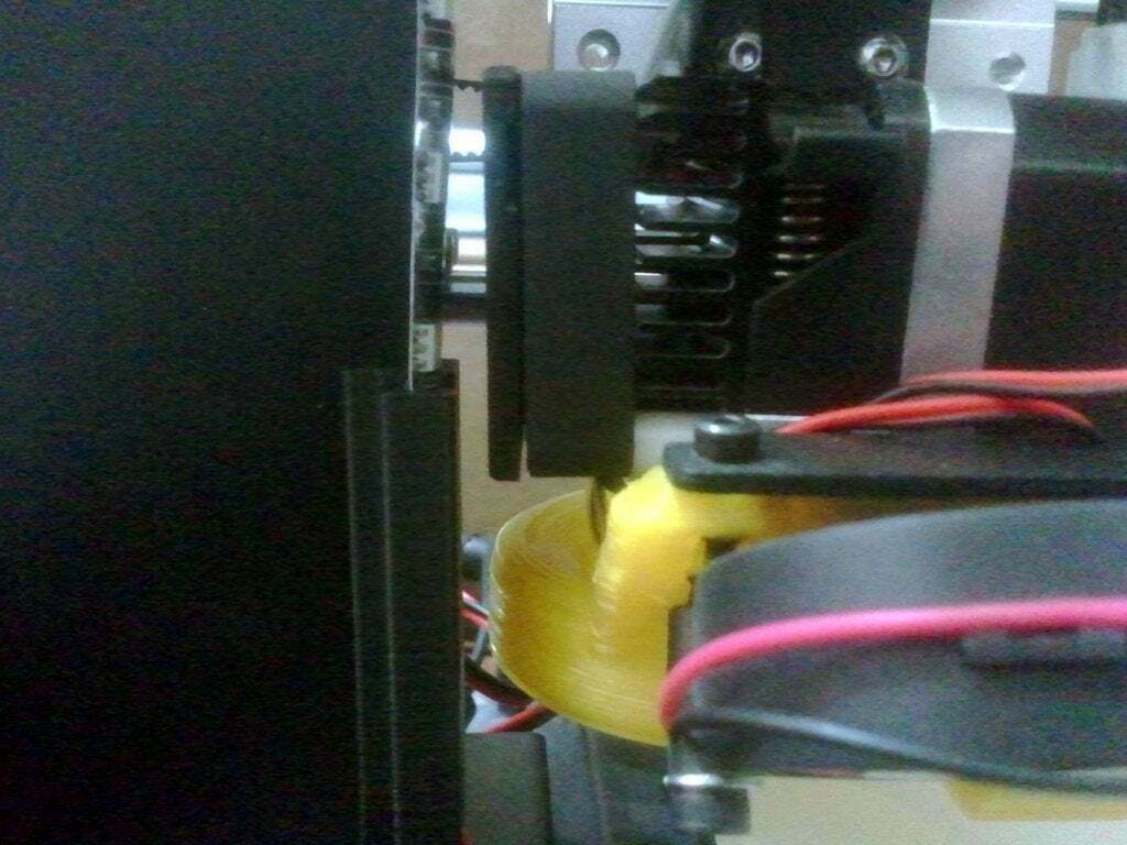 Free STL file Wanhao Di3/Maker Select LED stage lighting 🔧・3D print ...