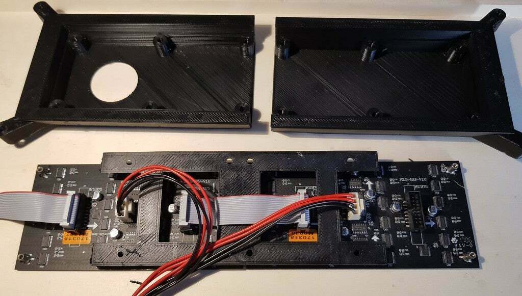 Free STL file DMD mount for dual P2.5 64x32 displays 🎲 (SCAD)・Template ...