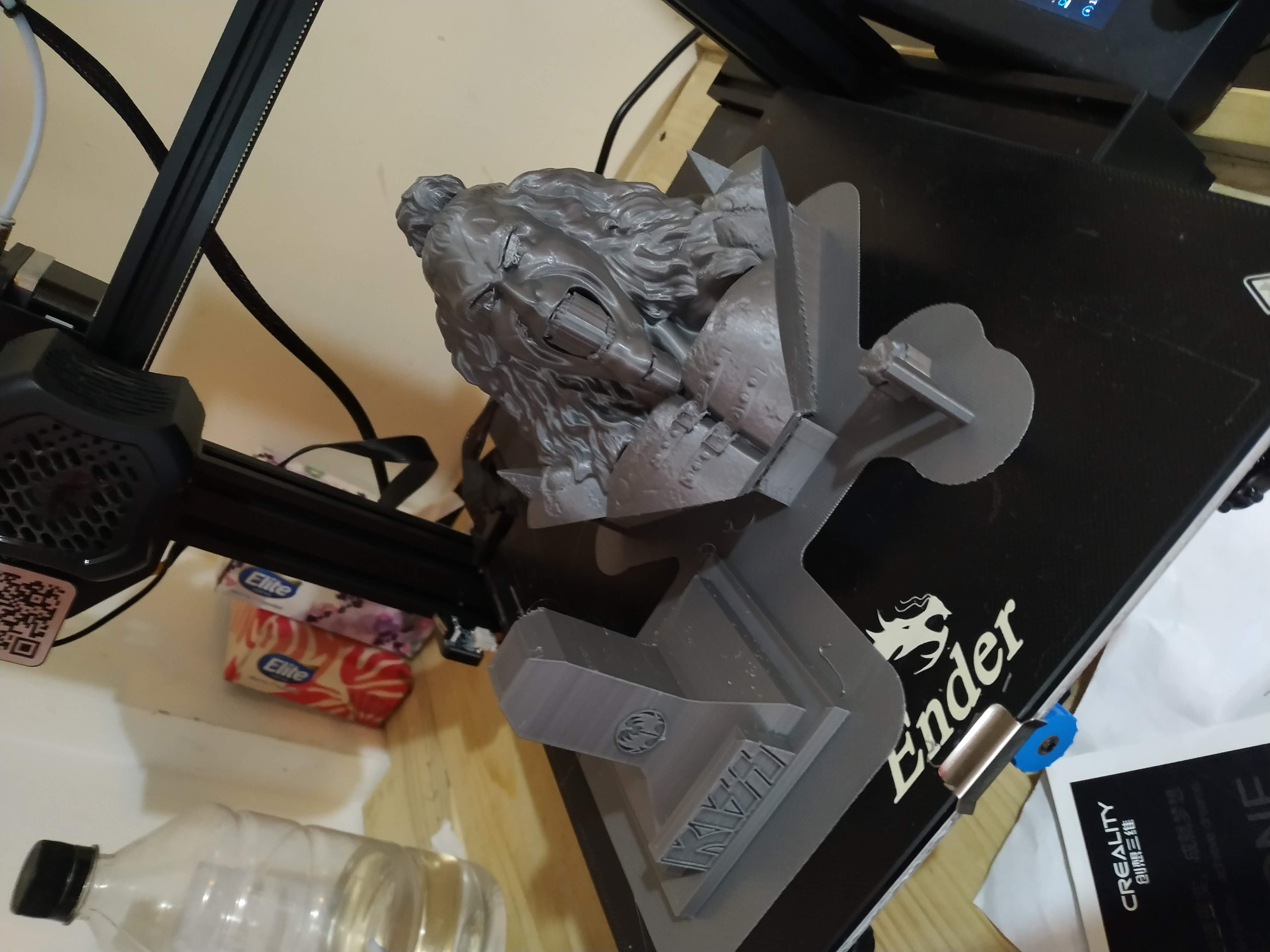 STL file GENE SIMMONS 💋 ・3D printing idea to download・Cults