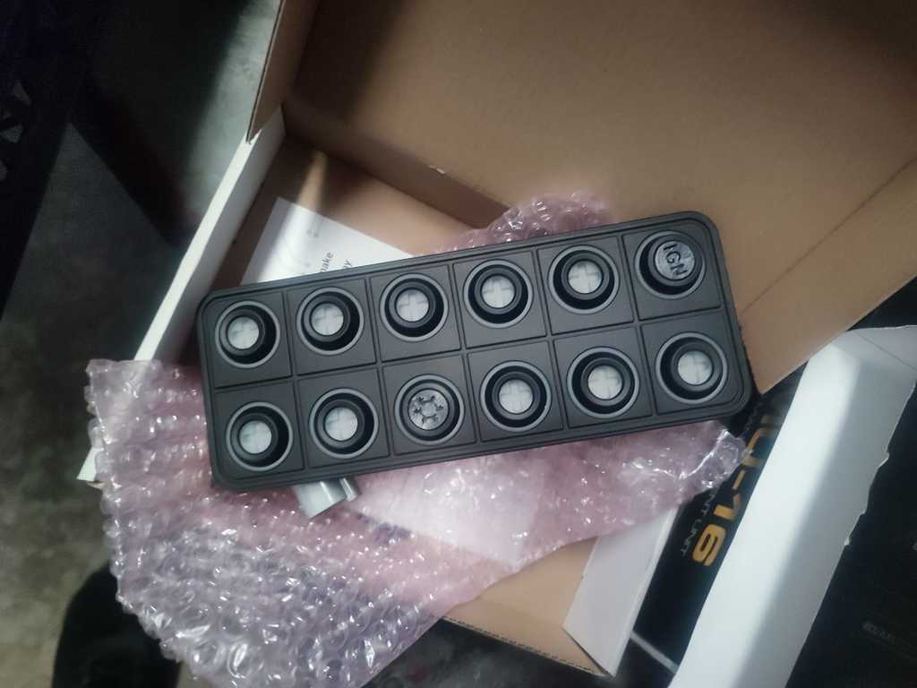 🚗 Ecumaster / blink marine canbus keypad inserts・Free 3D File for ・Cults