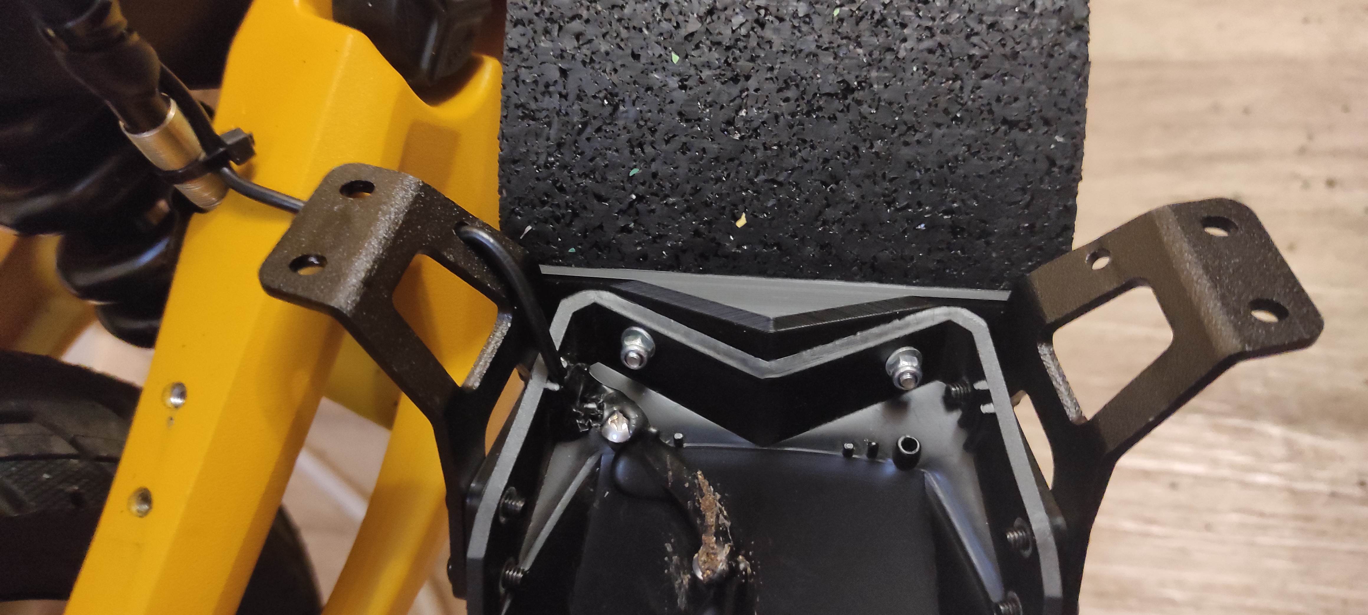 STL file VSETT 10+ - fender, cover 👽 ・3D printable model to download・Cults