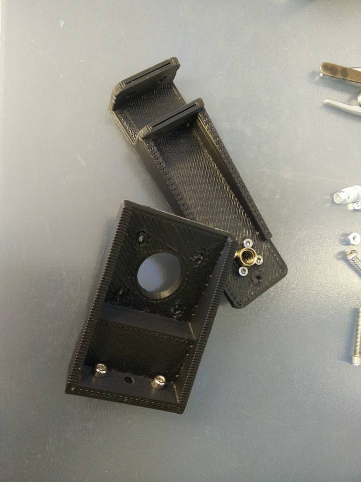 Free 3D file Tevo Tarantula Inverted Z Mount (Stock and volcano hotend ...