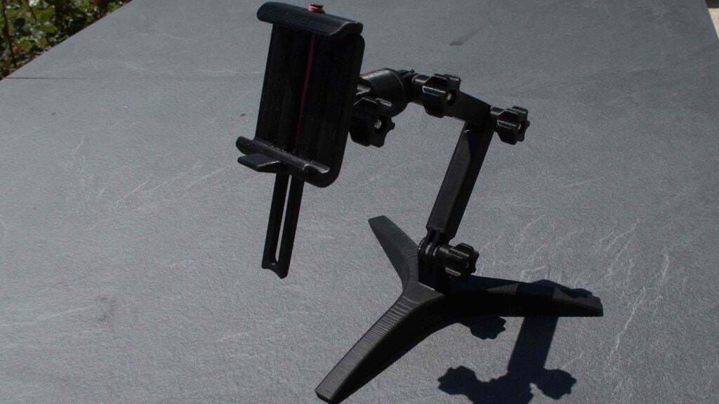 Free STL file SMARTPHONE adapter 📱 ・3D printing design to download・Cults