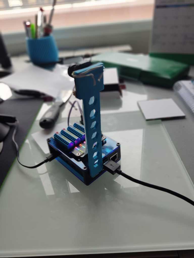 Free 3D file Raspberry USB socket camera holder 💾・3D print model to ...