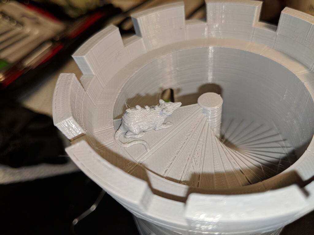🏰 Castle Dice Tower With Dead Guy and Menacing Rat・Free STL File for ・Cults