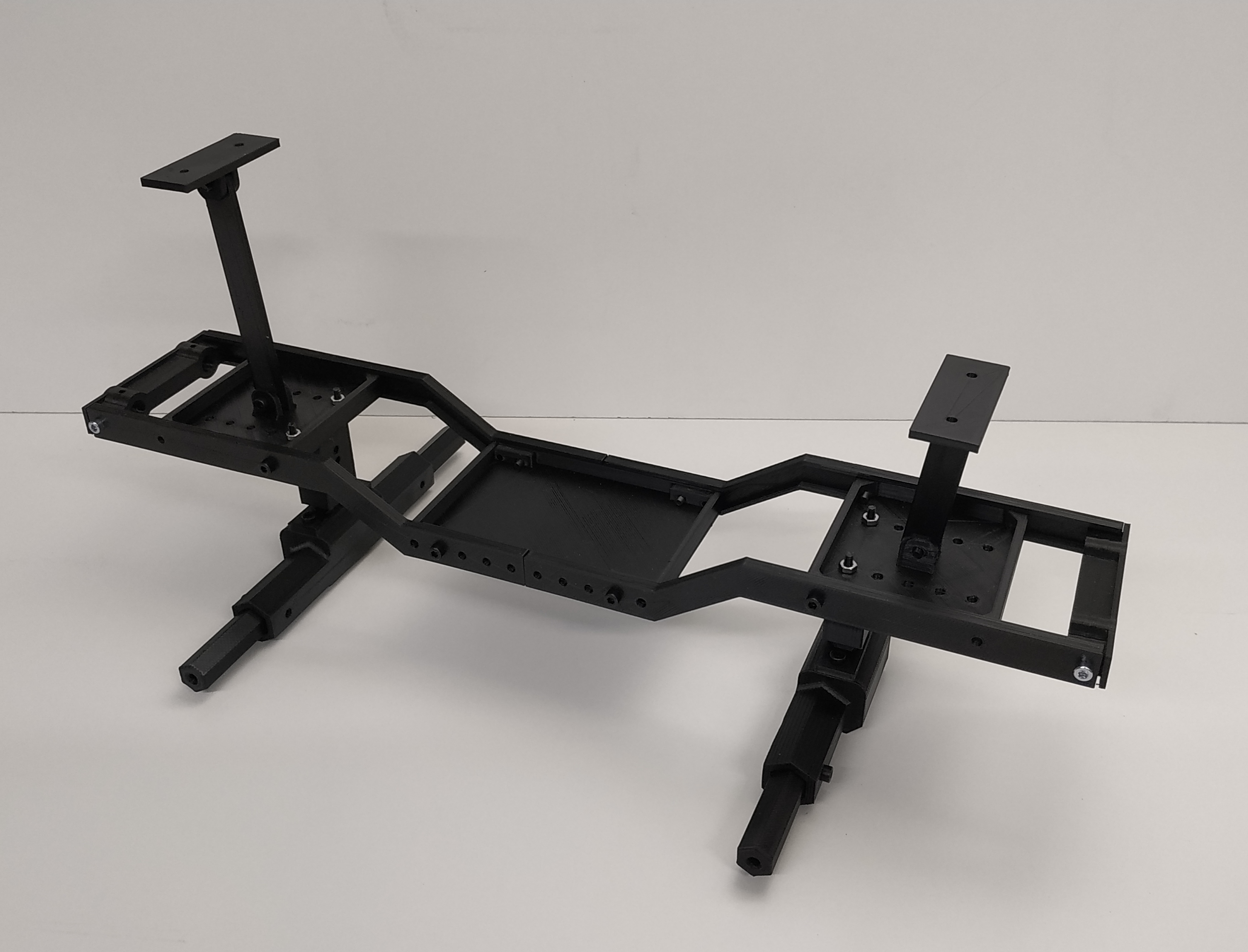 STL file RC Crawler Body Holder adjustable universal 1/10 🌆 ・3D ...