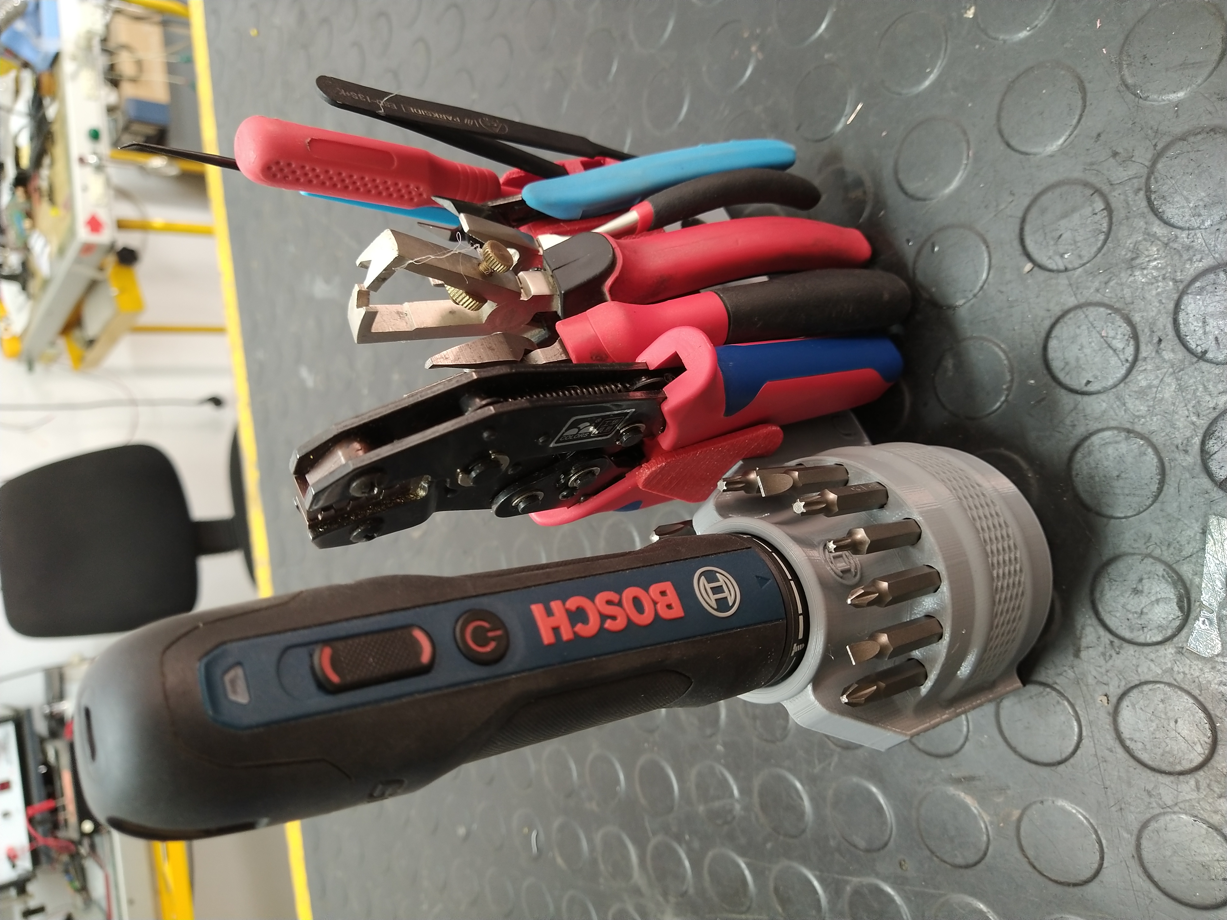 STL file Bosch GO2 stand with magnetic base 🧲 ・3D printer design to ...