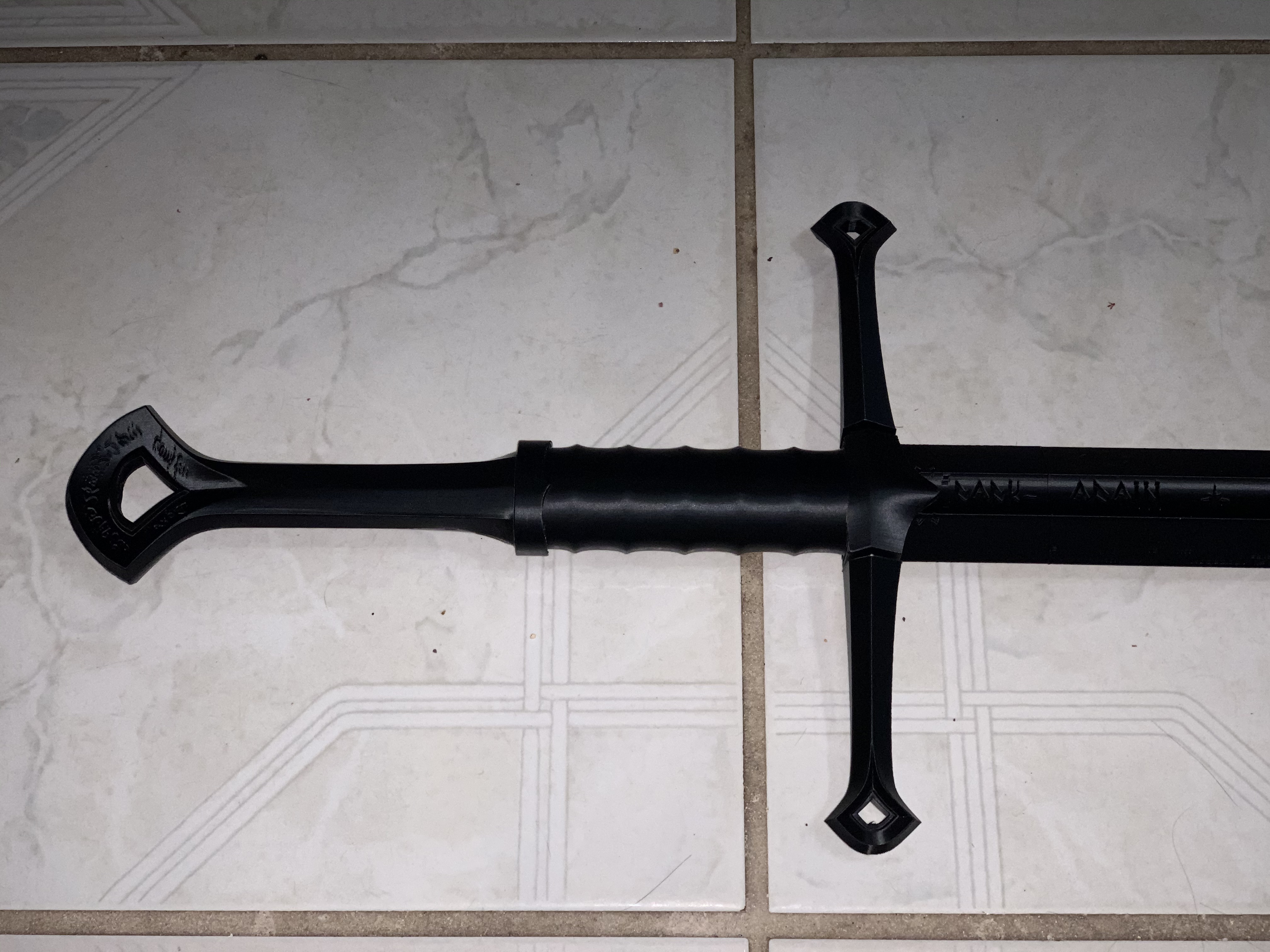 🗡️ lord of the rings Andúril sword prop・3D Print・Cults
